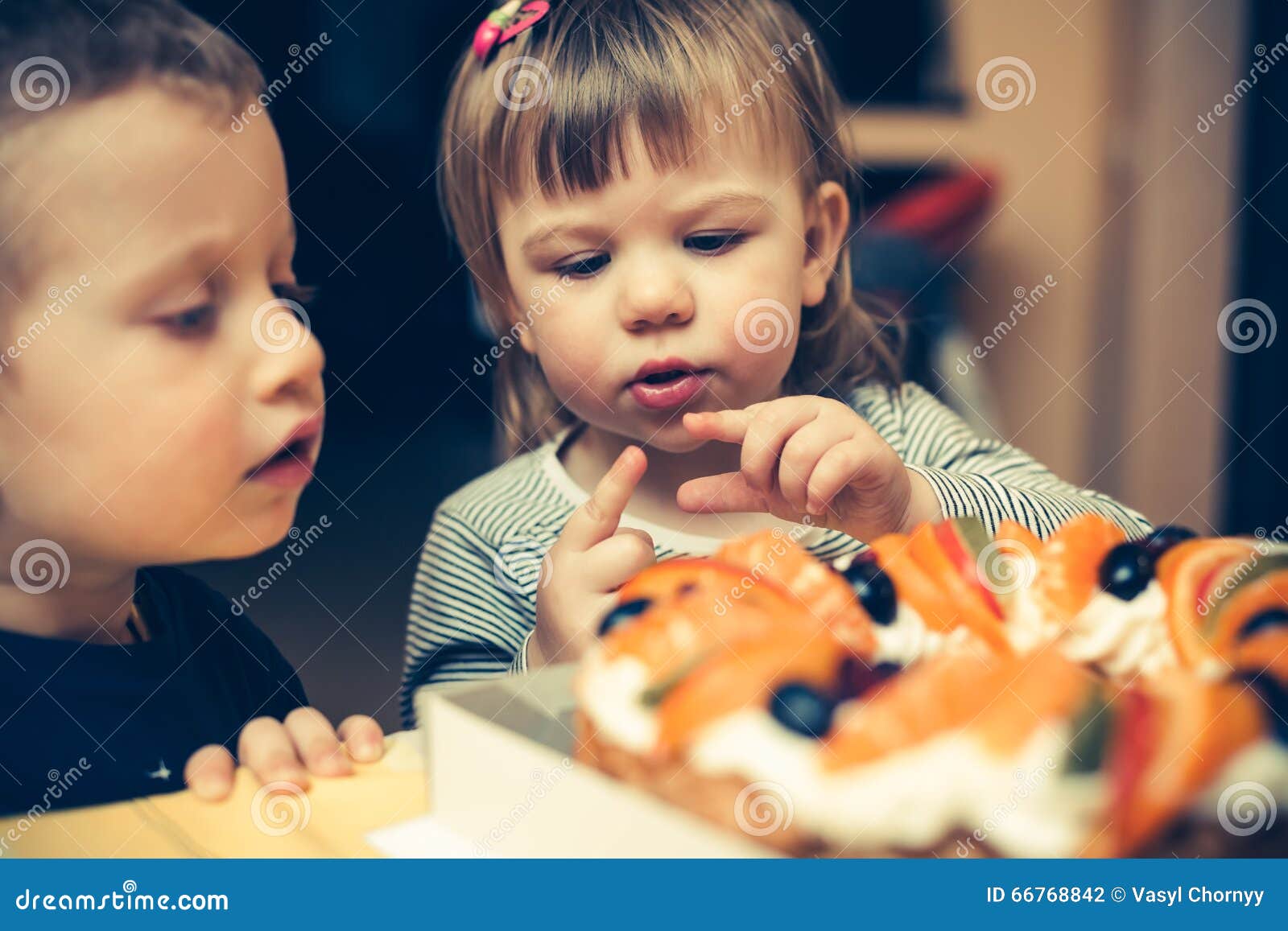 Children S Going To Eat a Cake Stock Photo - Image of together, pretty ...