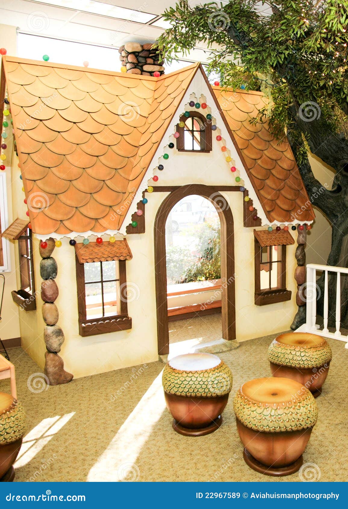 Children S Play House: Gingerbread House Stock Image - Image of ...
