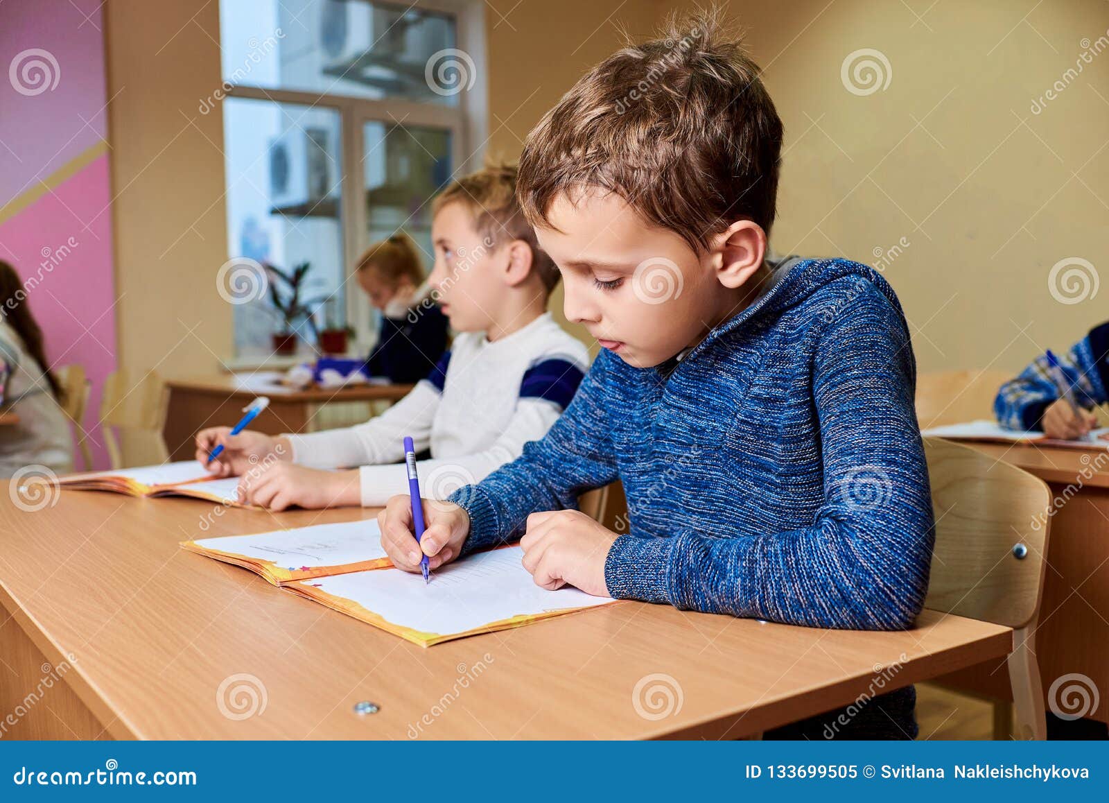 Children at School, Mental Arithmetic Editorial Image - Image of girl ...