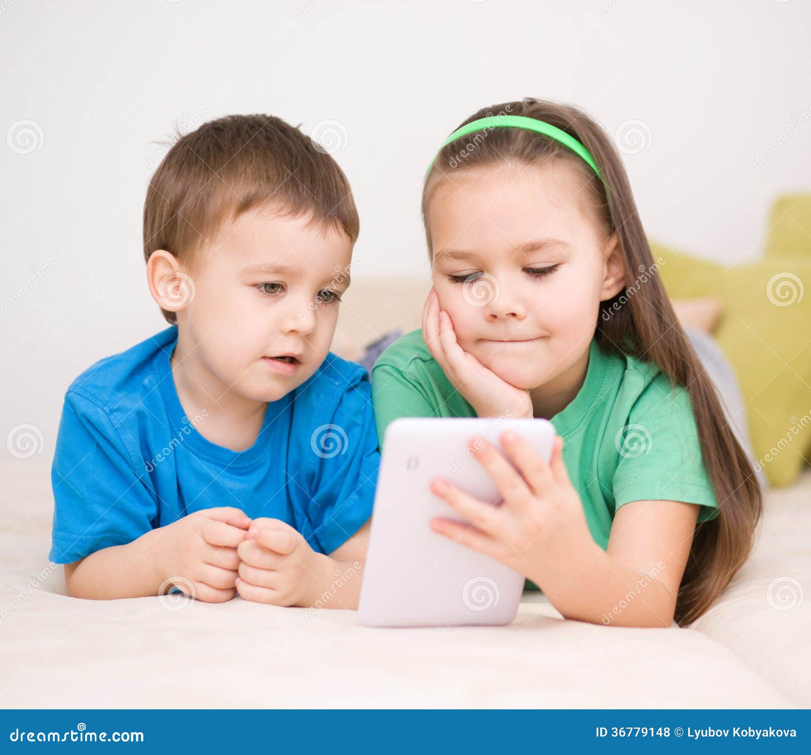 Children Using Tablet Computer Stock Photo - Image of copy, child: 36779148