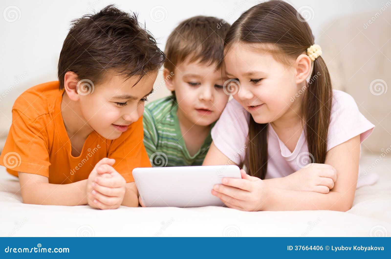 Children Using Tablet Computer Stock Photo - Image of horizontal ...
