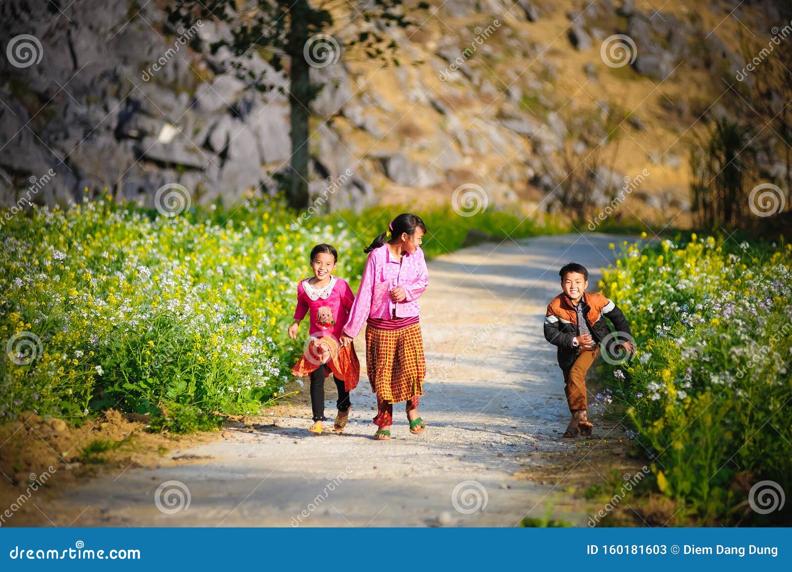 A Childs of the Mong Ethnic Group in Lao Xa Editorial Stock Photo ...