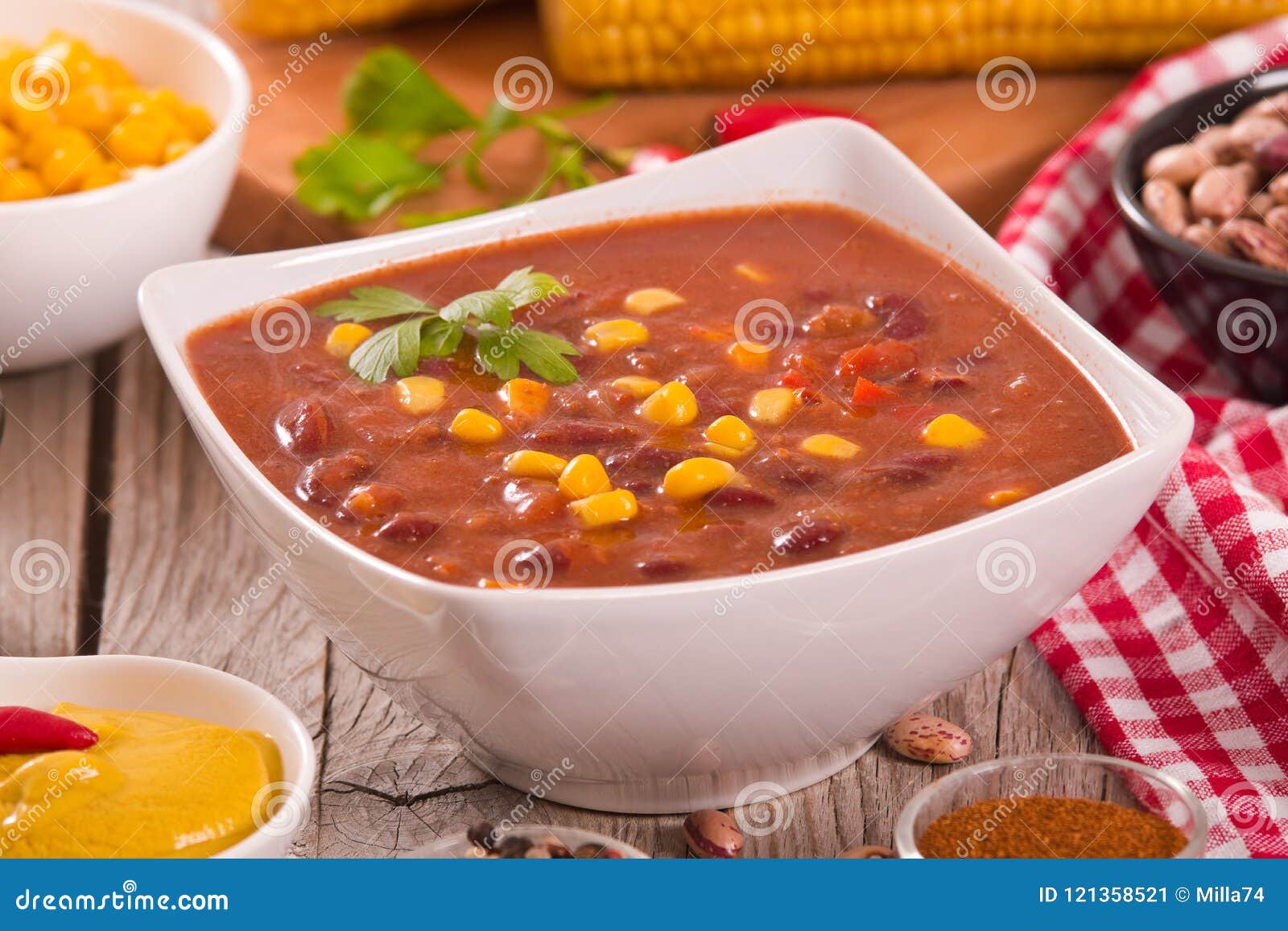 Chile de la carne de vaca imagen de archivo. Imagen de cocina - 121358521