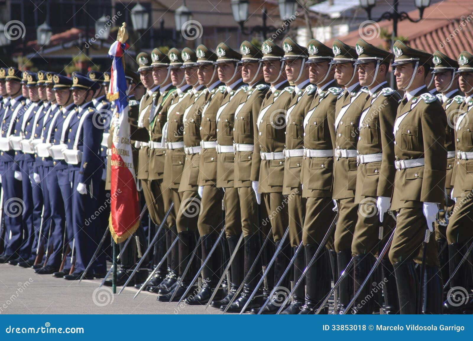 Chilenische Polizei redaktionelles stockfoto. Bild von markierungsfahne ...