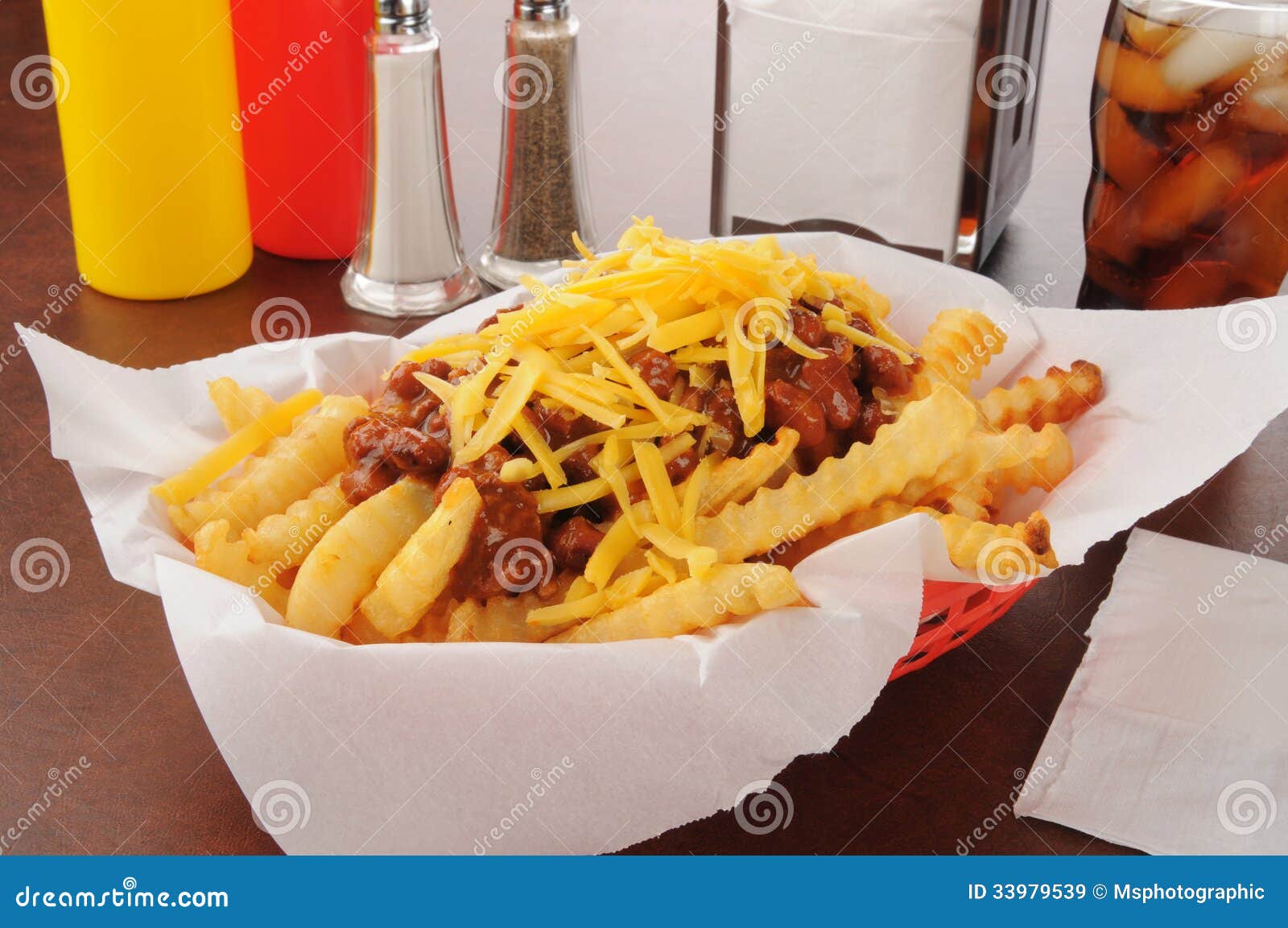 Chili cheese fries stock image. Image of horizontal, cola - 33979539