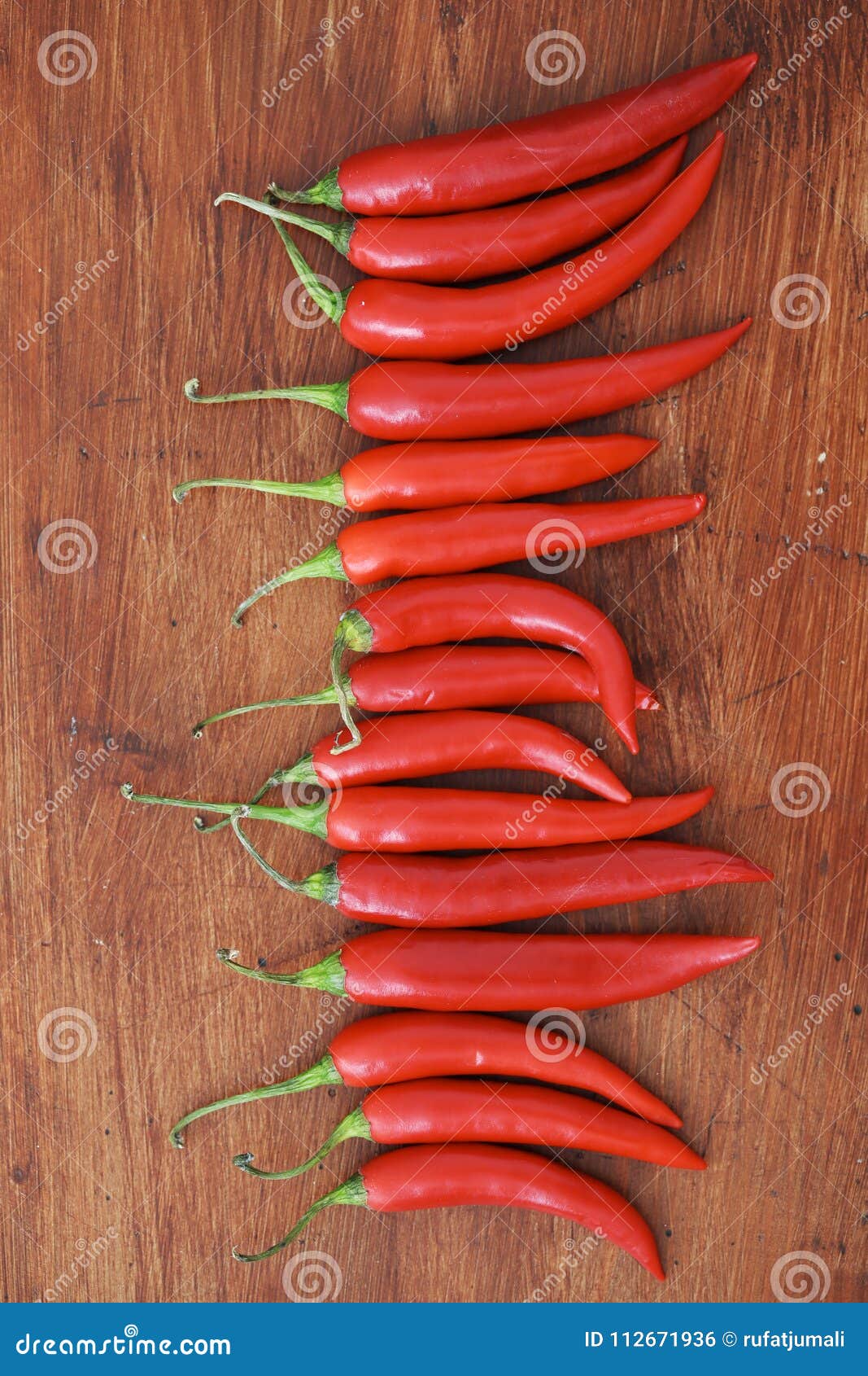 Chili Pepper rouge photo stock. Image du organique, mûr - 112671936