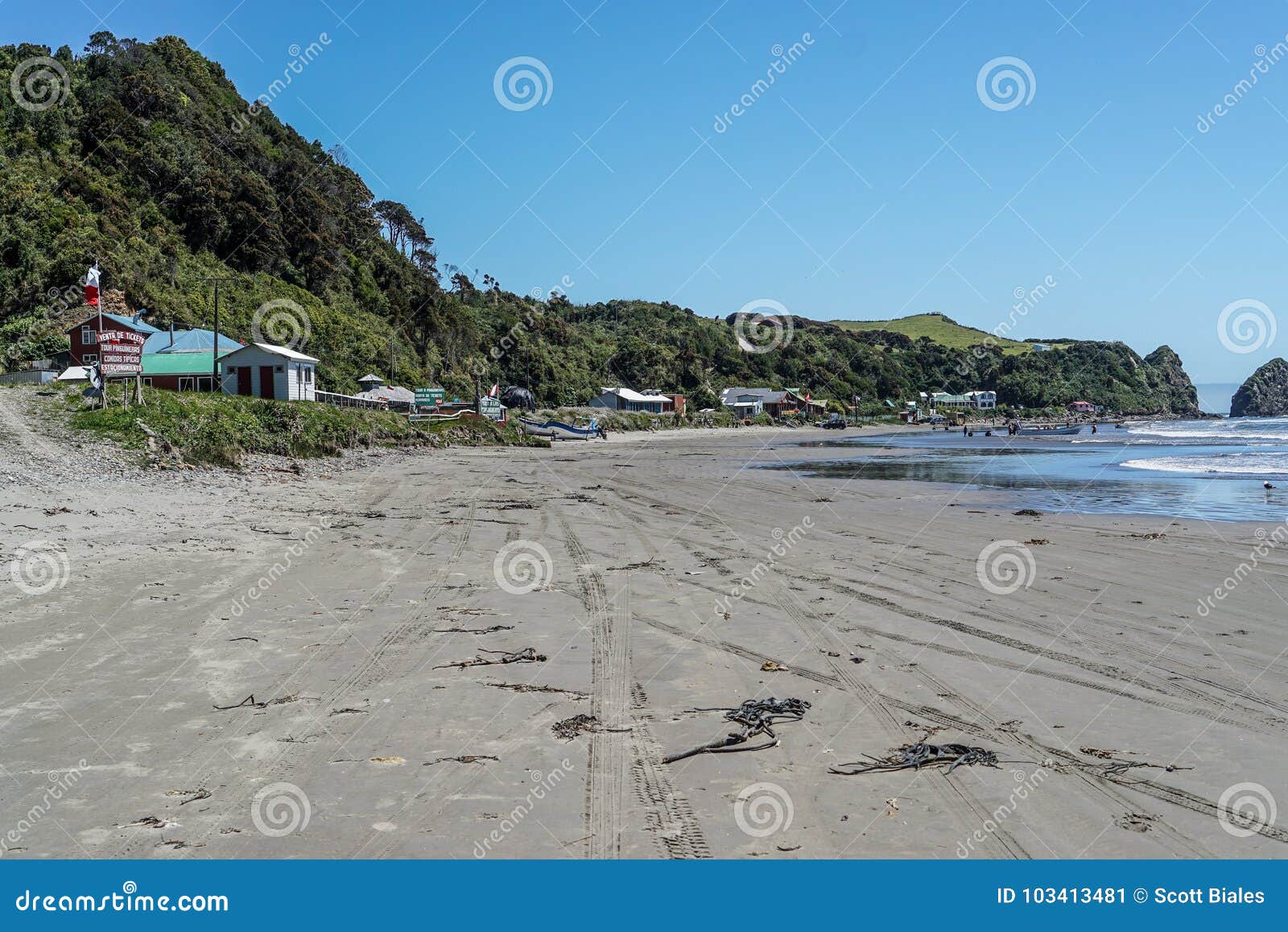 Chiloe, Chili image stock. Image du village, maisons - 103413481