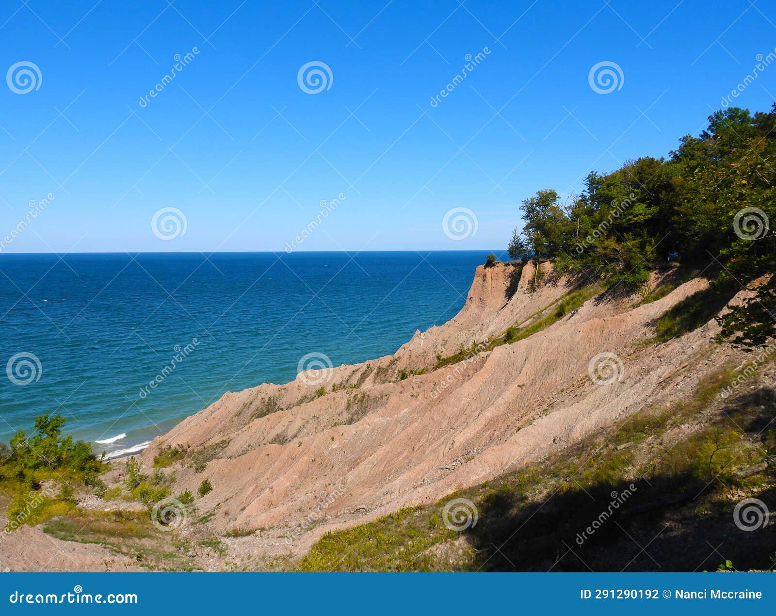 NYS Chimney Bluff Ancient Cliff Shoreline on Lake Ontario Stock Photo ...