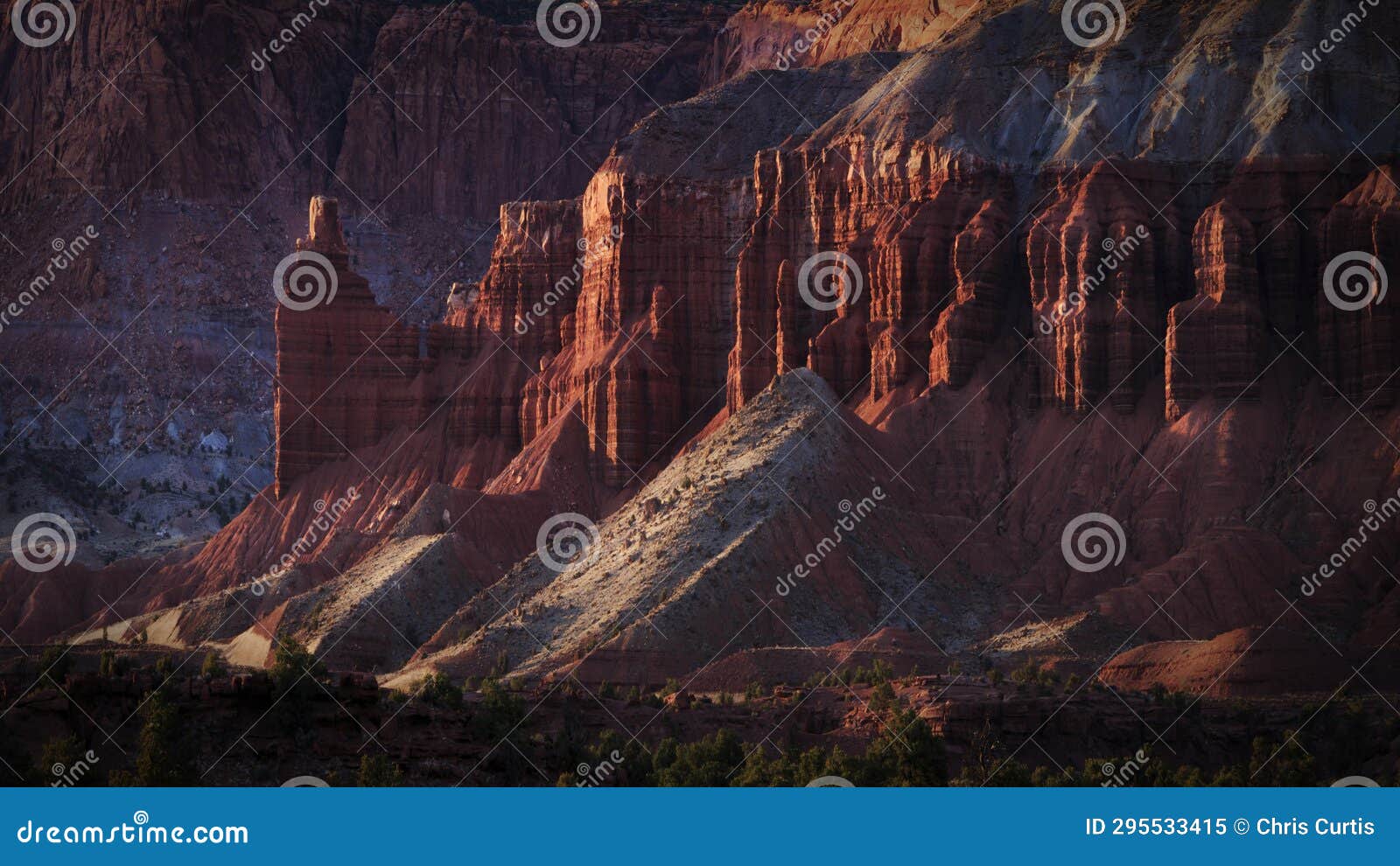Chimney Rock from Sunset Point Stock Image - Image of layers, geology ...