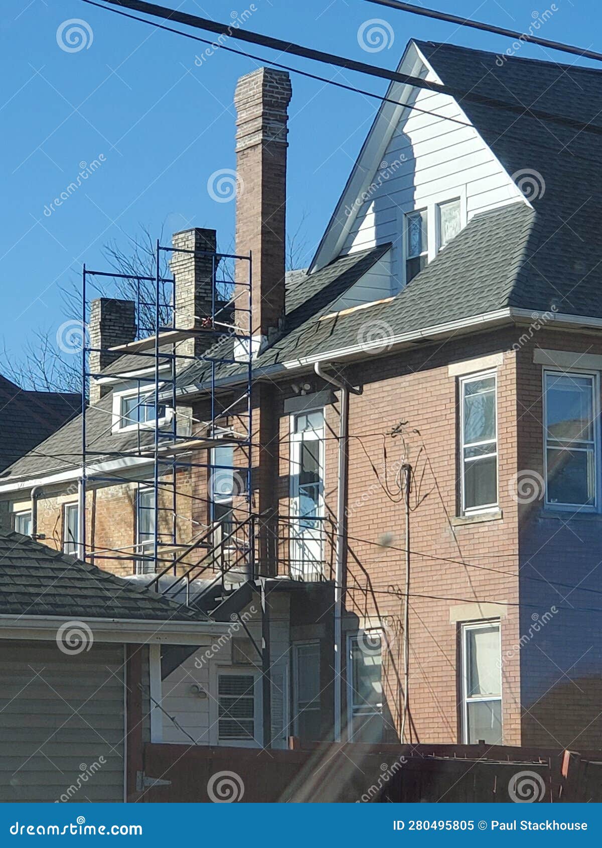 Chimney Scaffolding Setup Demo Stock Image - Image of downtown ... Chimney Scaffolding Setup Demo Stock Image - Image of downtown ...