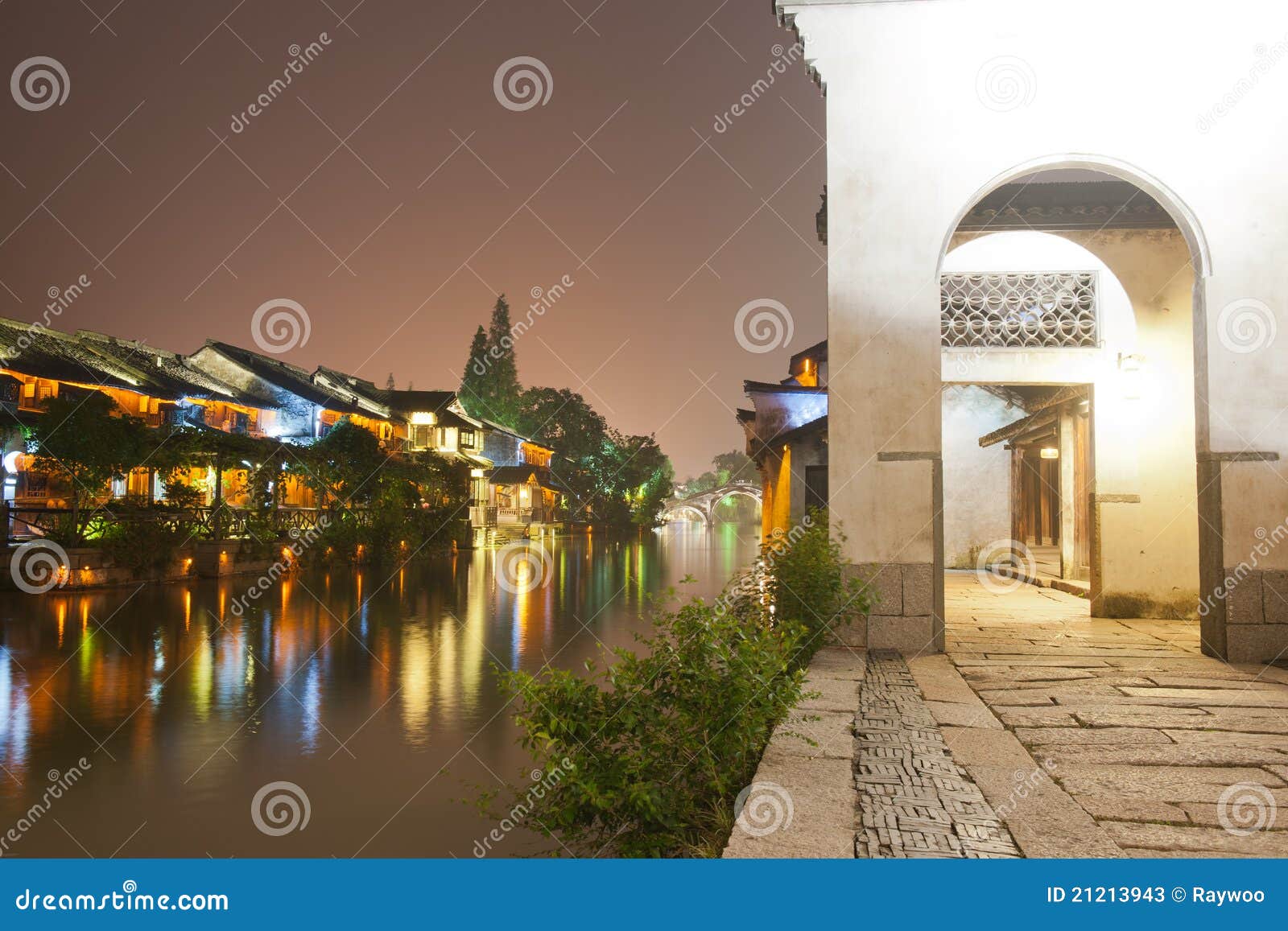 China building night scene stock image. Image of lamp - 21213943