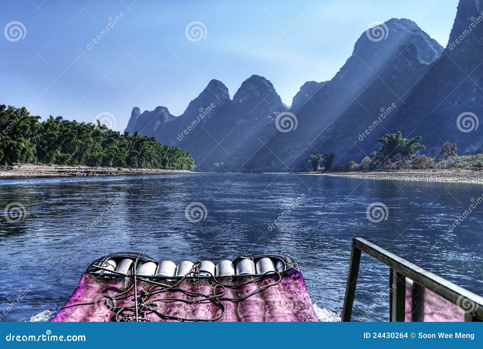 China Guilin Li River Cruise Stock Photo - Image of guilin, cruise ...
