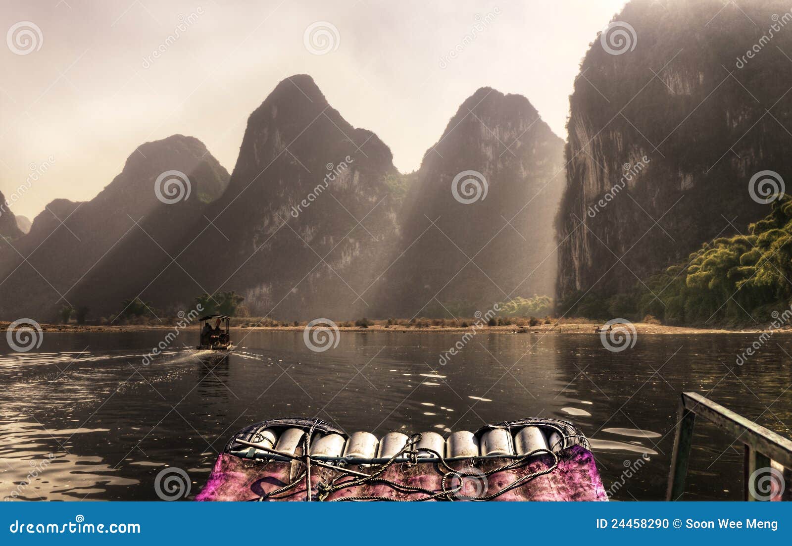 China Guilin Li River Cruise Stock Photo - Image of tree, karst: 24458290