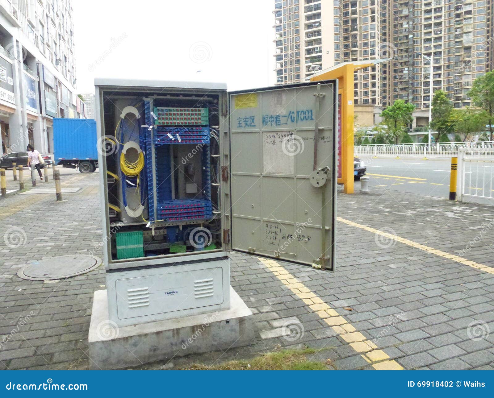 China Mobile Communications Facility Editorial Photography - Image of ...