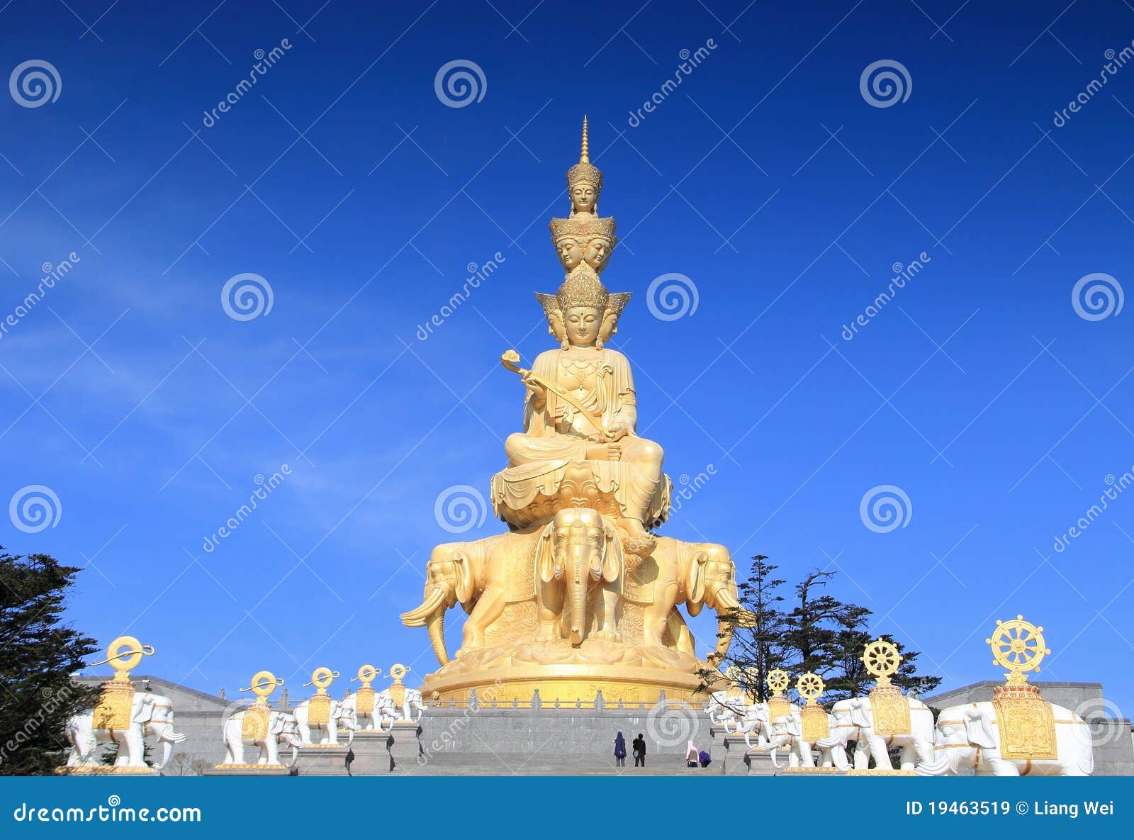 China Mount Emei Golden Summit Stock Image - Image of asian, elephants ...