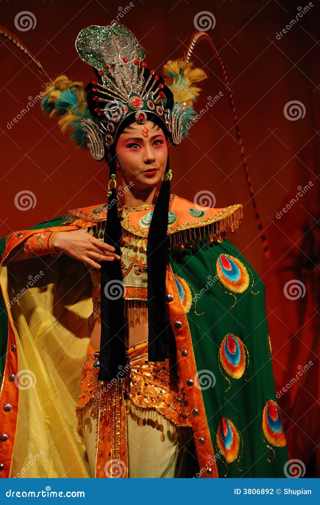 China Opera Iron Fan Princess Stock Photo - Image of actor, journey ...