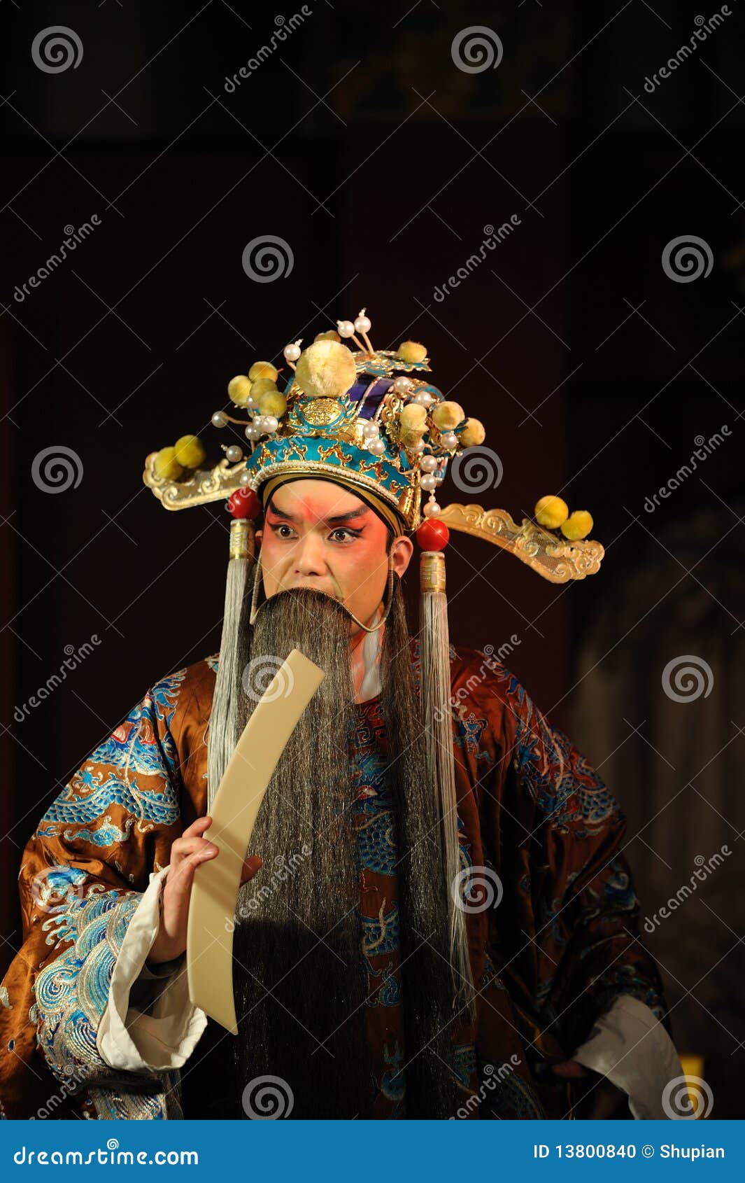 China Opera Man with Long Beard Stock Photo - Image of heroine ...