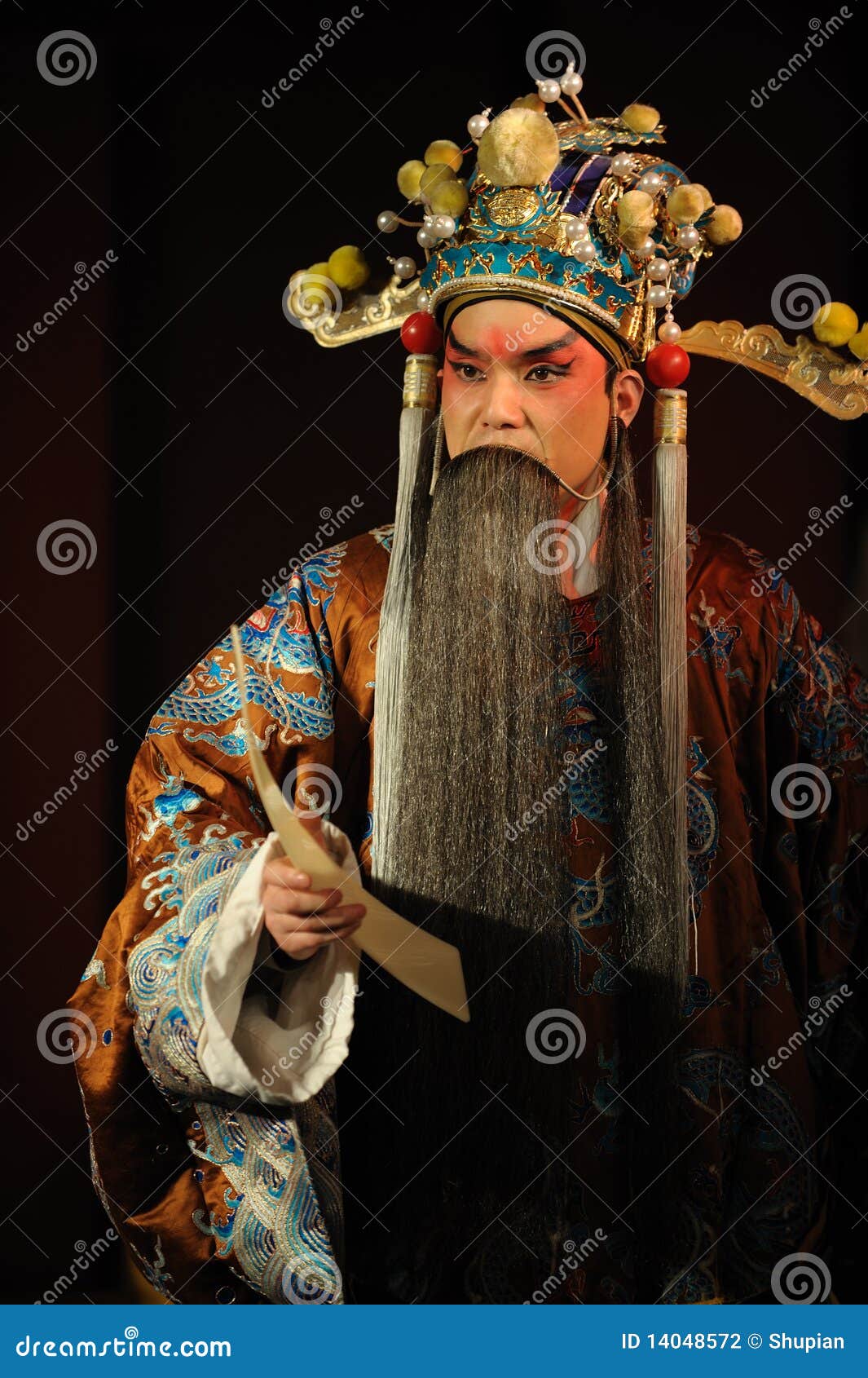 China Opera Man with Long Beard Stock Photo - Image of expression ...