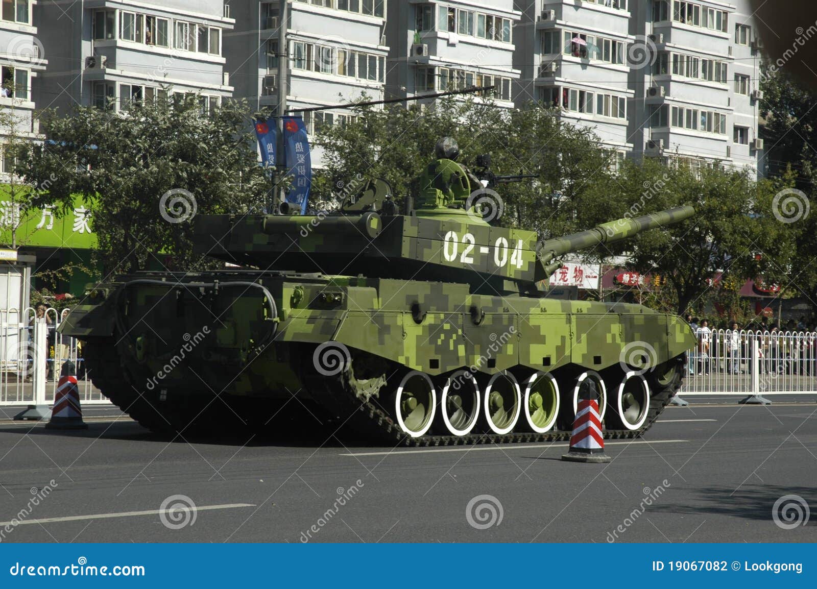 China pla tank editorial photography. Image of owns, asia - 19067082