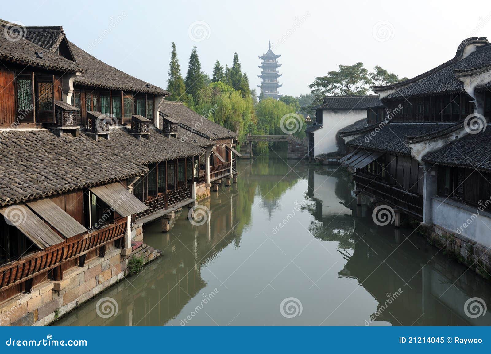 China Traditional Style Building Stock Image - Image of historical ...