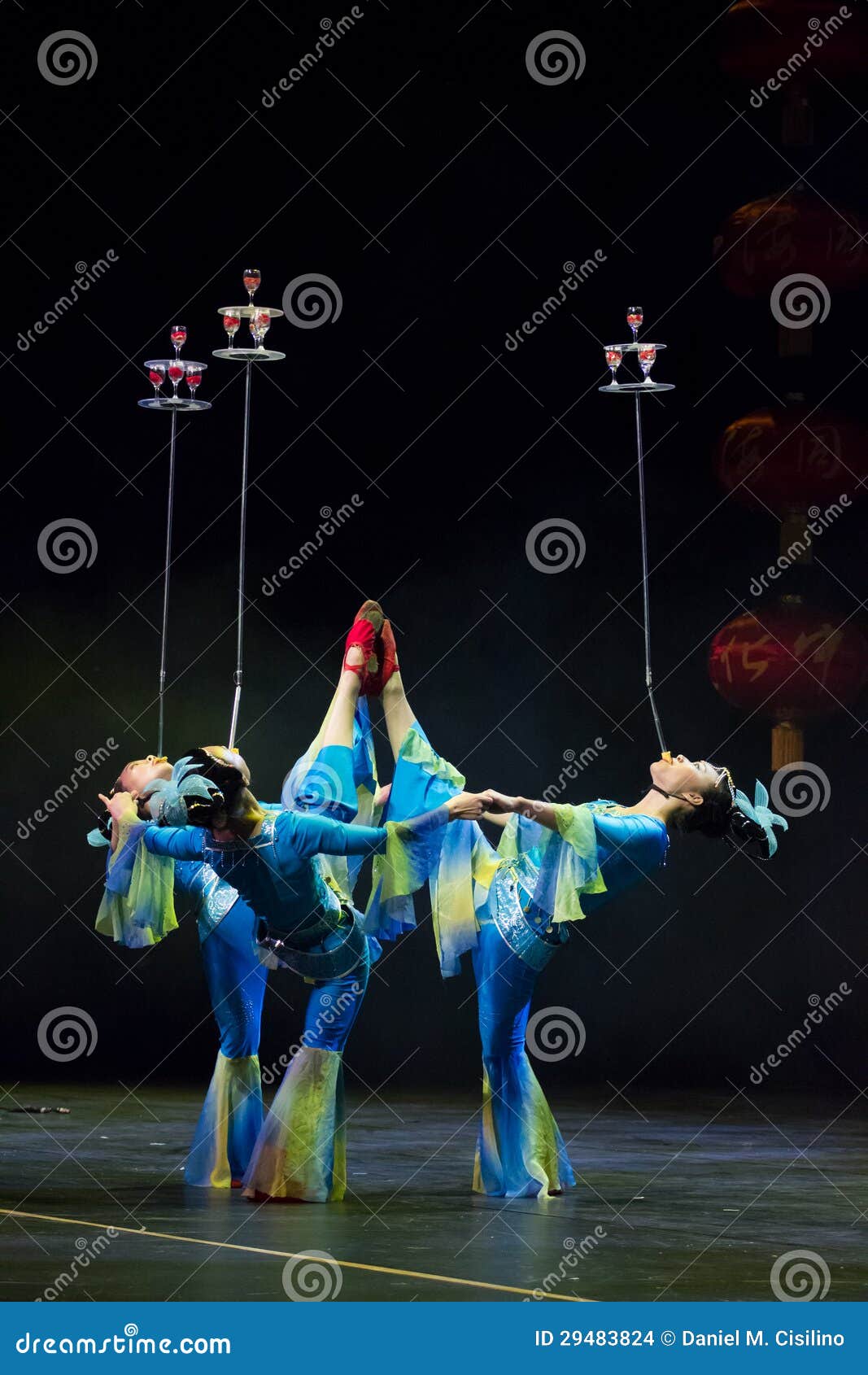 Chinese Acrobats. Shantu Acrobatics Troupe. Editorial Stock Image ...