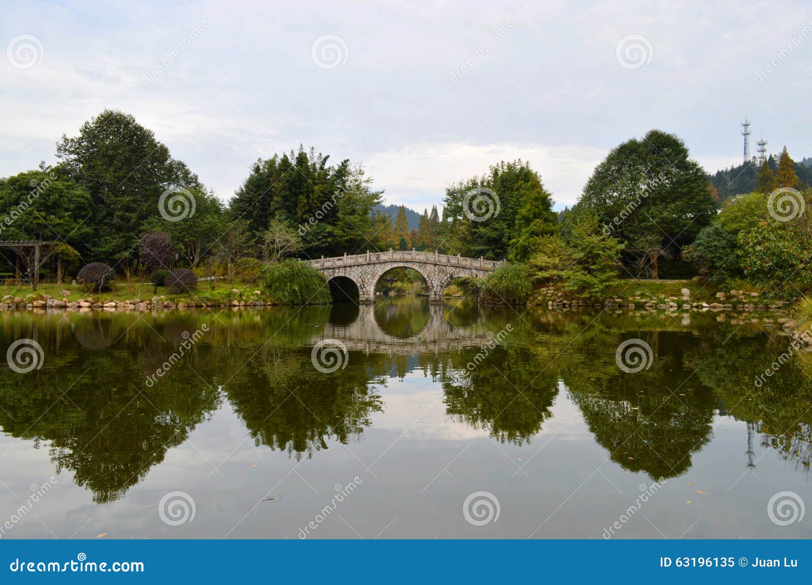 Chinese Ancient Stone Bridge Stock Image - Image of china, wallpapers ...