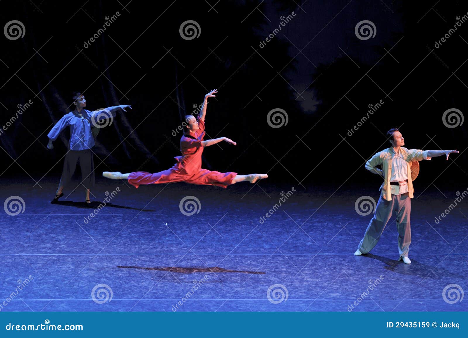 Chinese ballet dancers editorial stock image. Image of glamor - 29435159
