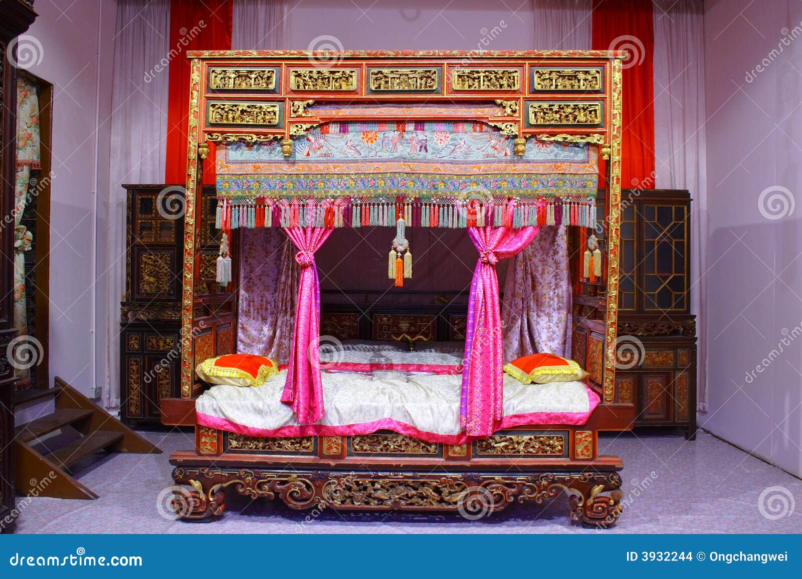Chinese Traditional Bed Room Stock Photo - Image of chinese ...