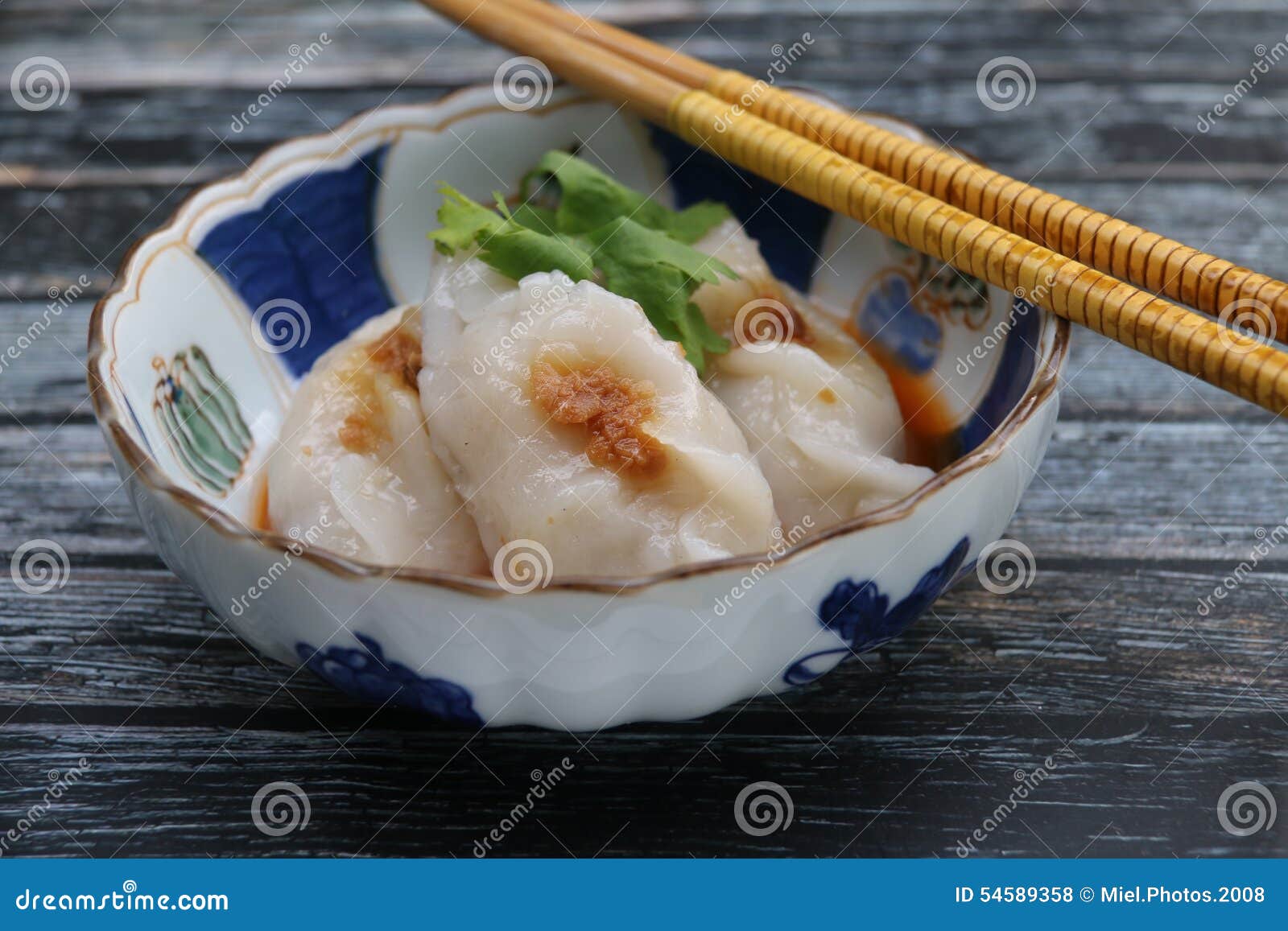 Chinese Bollen Chai Pan stock foto. Image of kruidig - 54589358