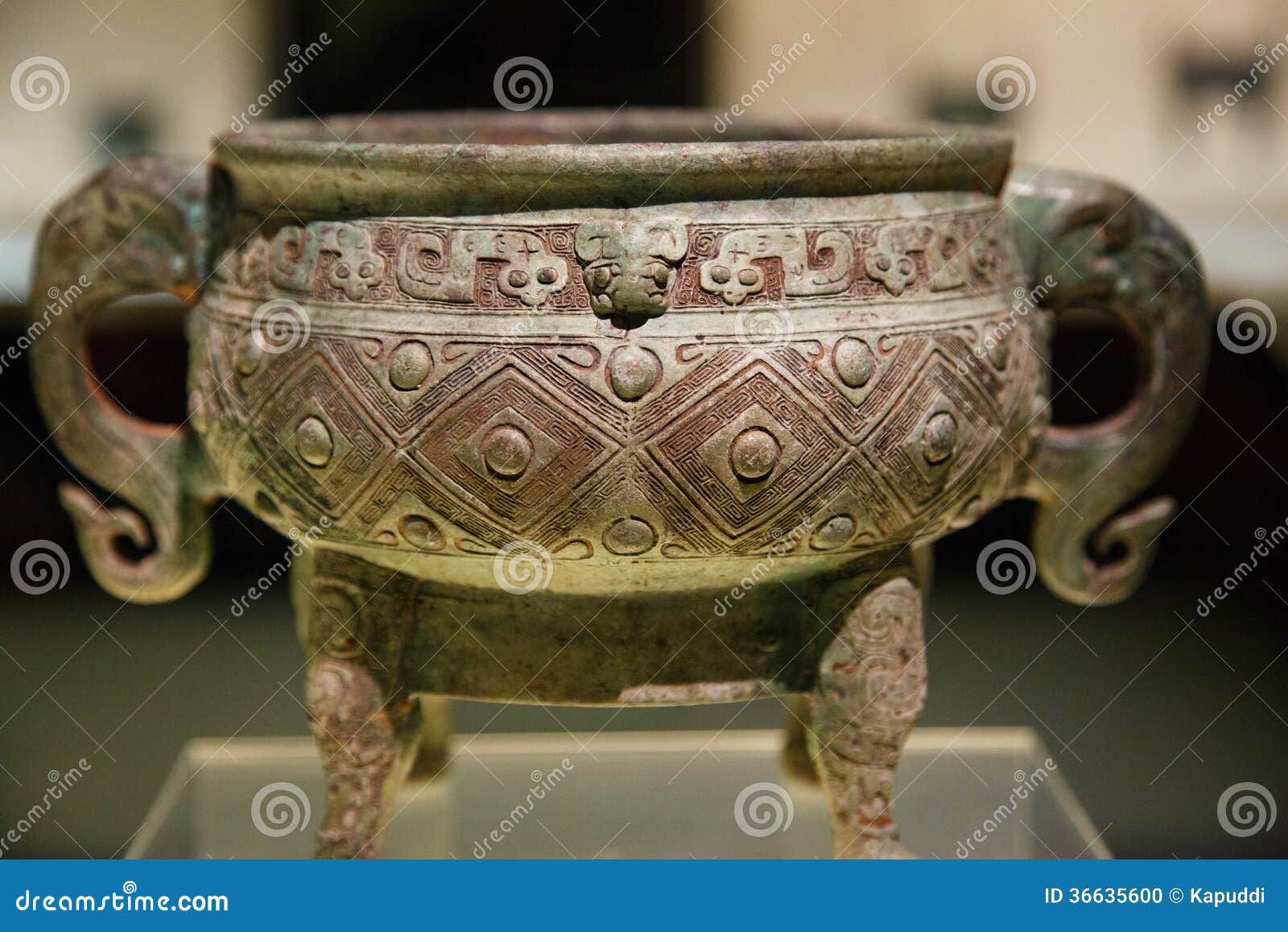 Chinese Tea Ware Gaiwan With Cup Of Green Tea And Tea Pither Chahai ...