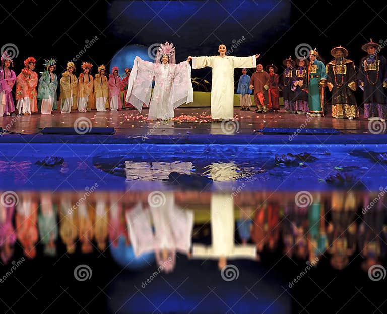 Chinese Cantonese Opera Actors Editorial Image - Image of custom, drama ...