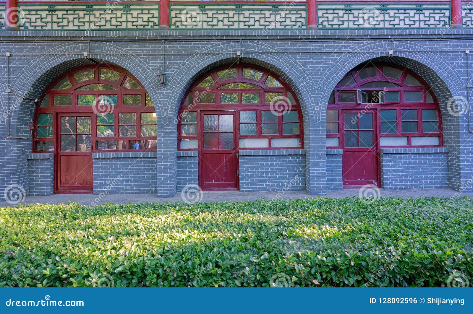 Chinese Cave dwelling stock photo. Image of buildings - 128092596