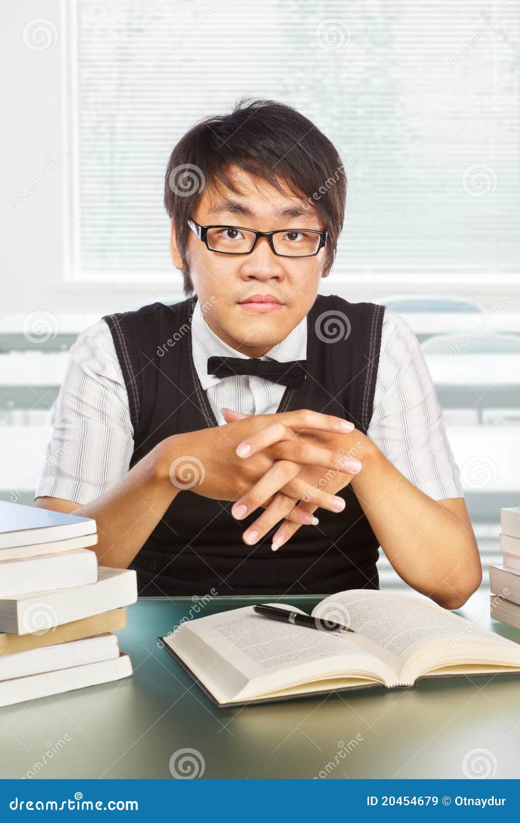 Chinese College Male Student Stock Image - Image of smart, glasses ...