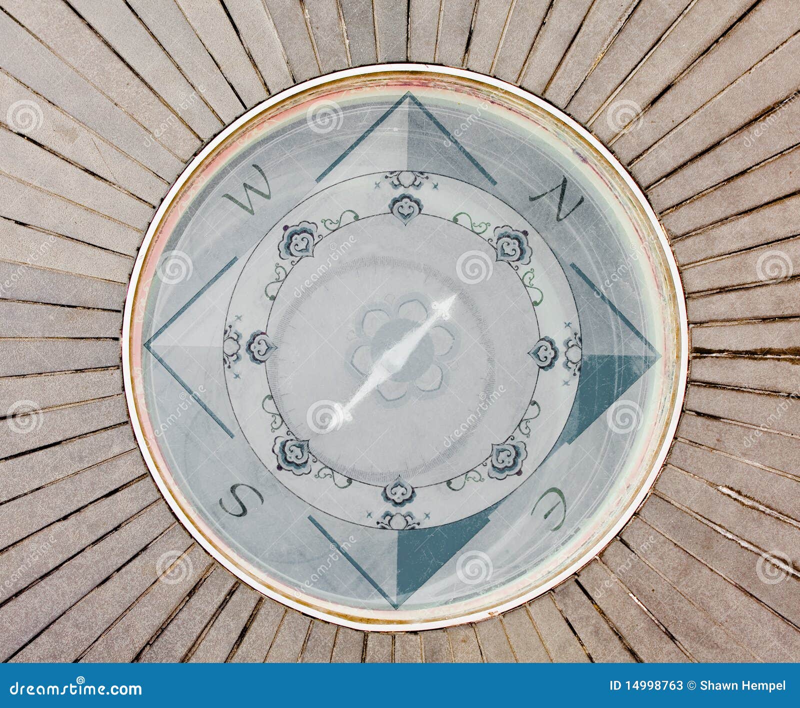 Chinese Compass Stock Photos - Image: 14998763