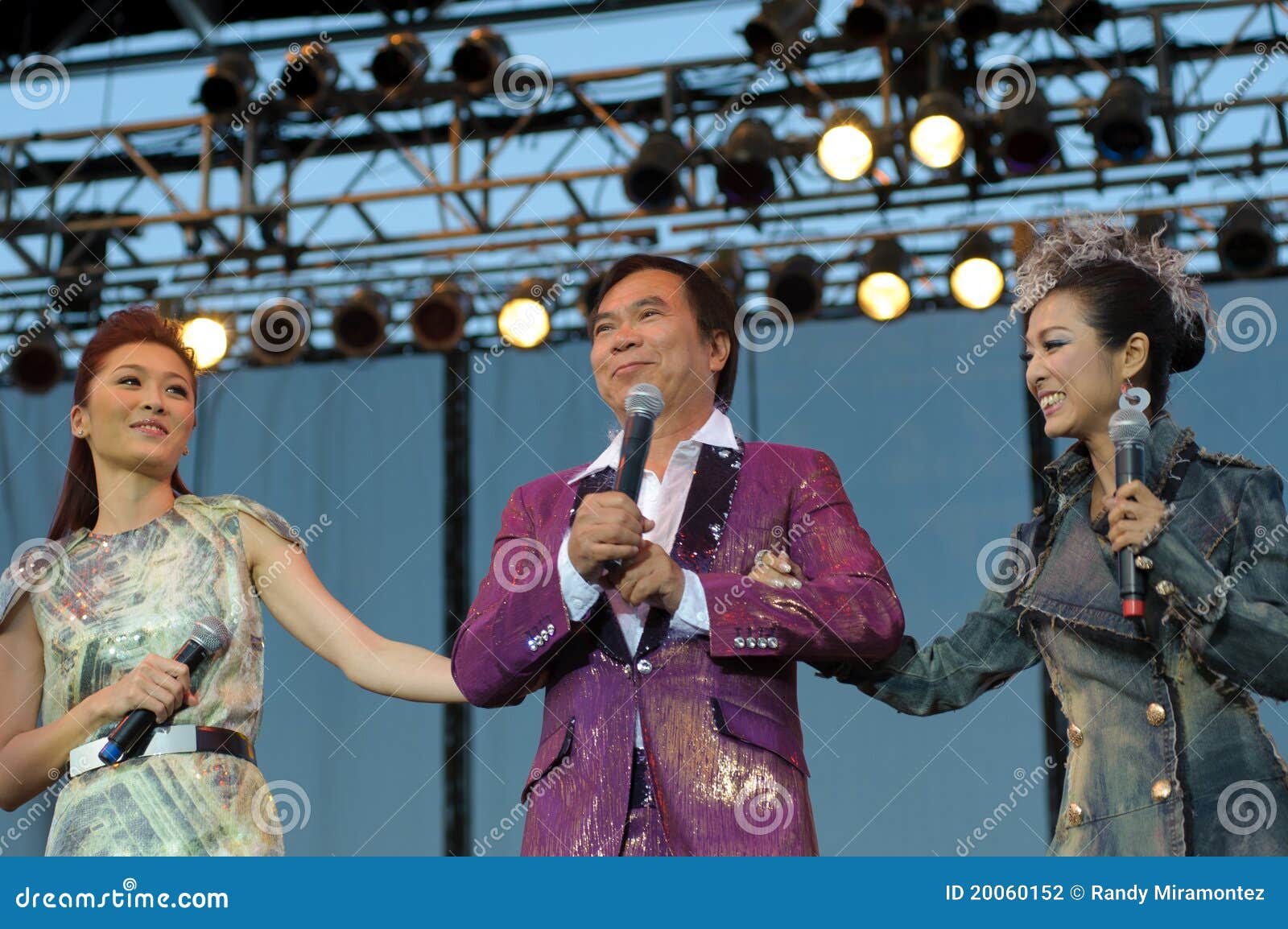 Chinese Concert Series editorial photography. Image of chinese - 20060152