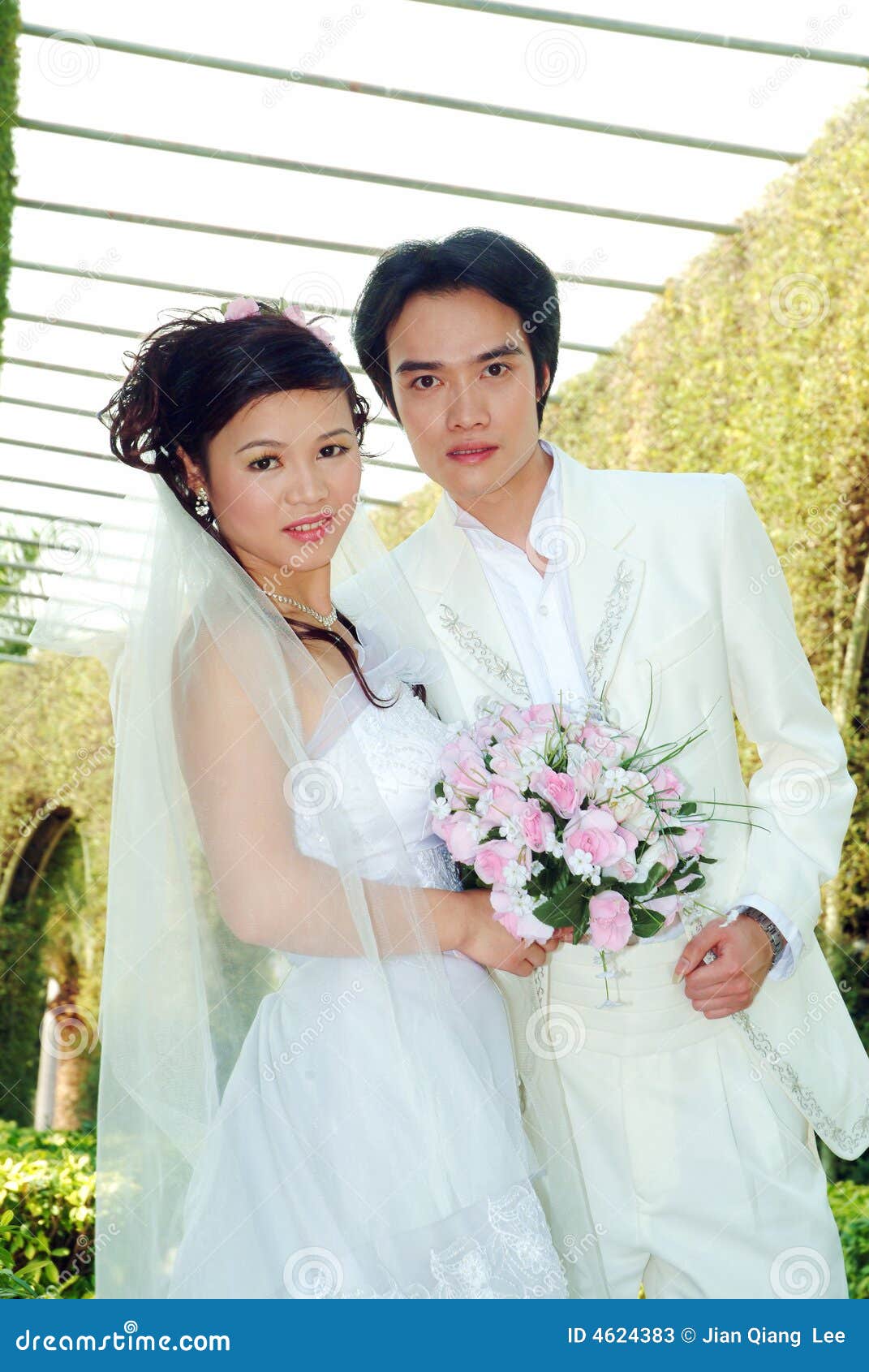 The chinese couples stock image. Image of splice, outdoor - 4624383
