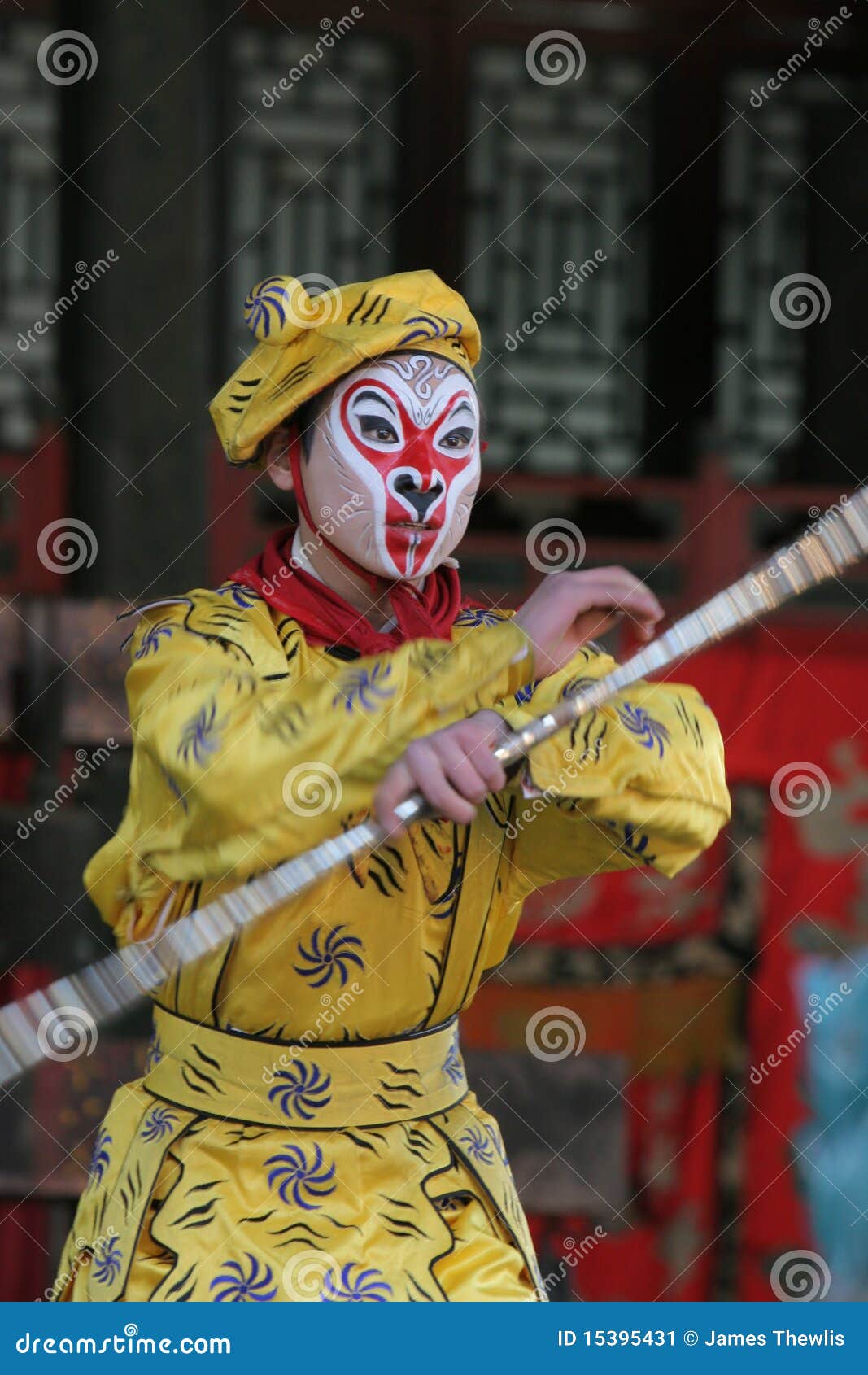 Chinese dancer editorial photo. Image of costume, performer - 15395431