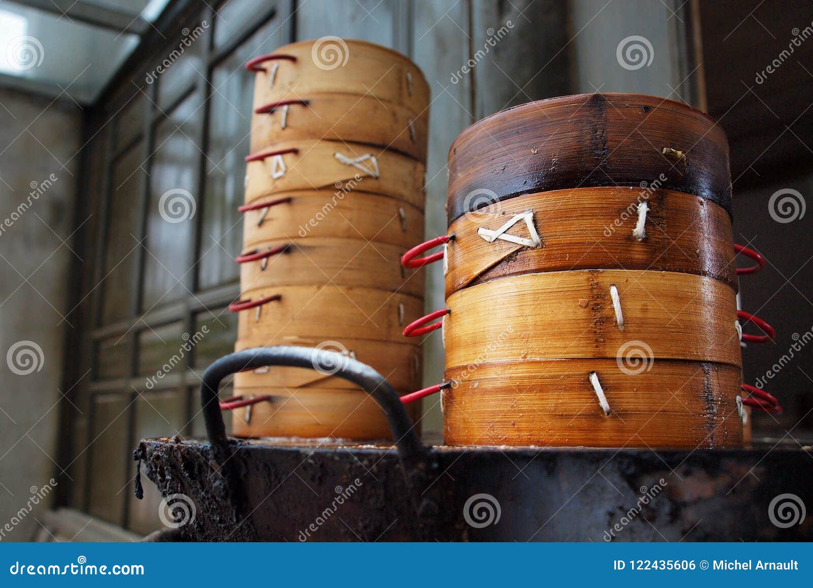 Chinese Dim Sum , in Basket of Bamboo Stock Photo - Image of dumpling ...
