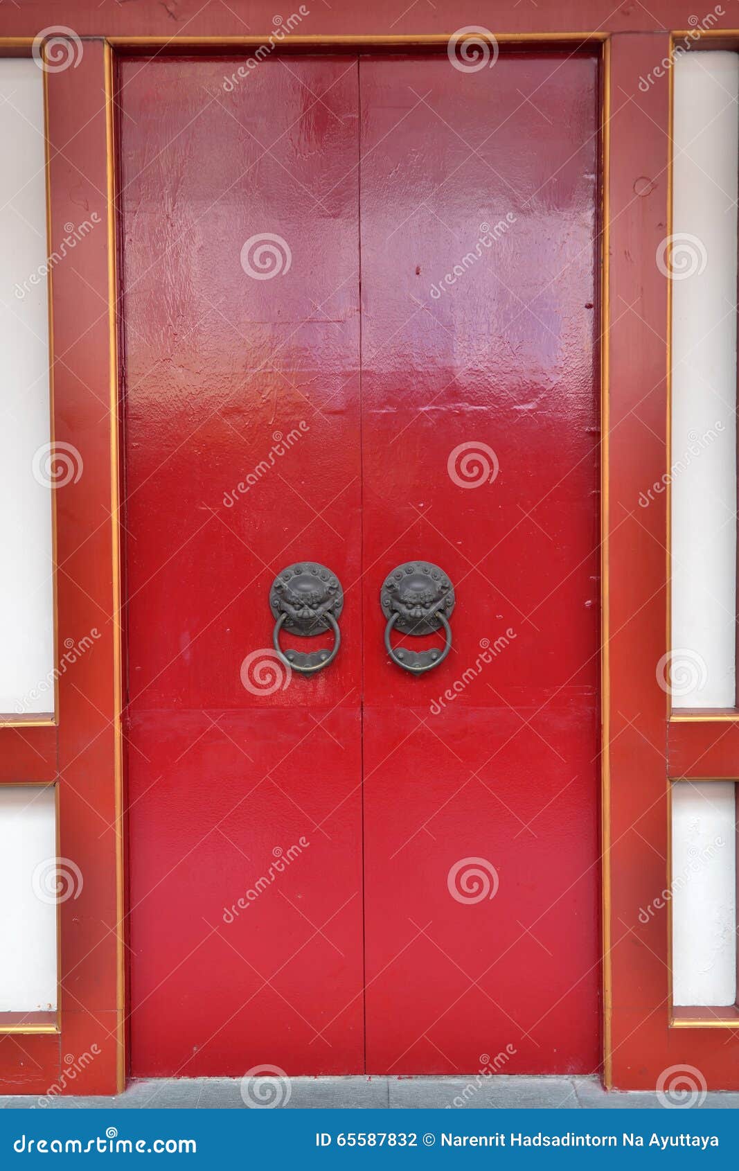 The Chinese door stock photo. Image of temple, door, double - 65587832