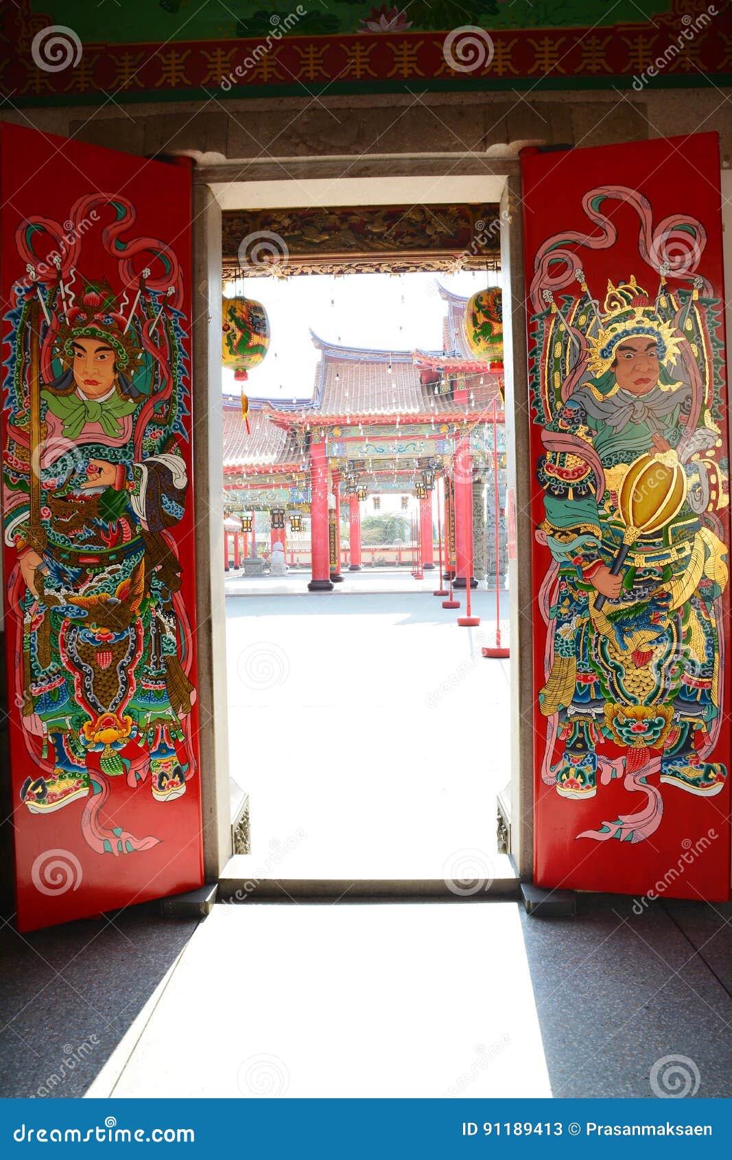 Chinese doors stock image. Image of golden, history, architecture ...