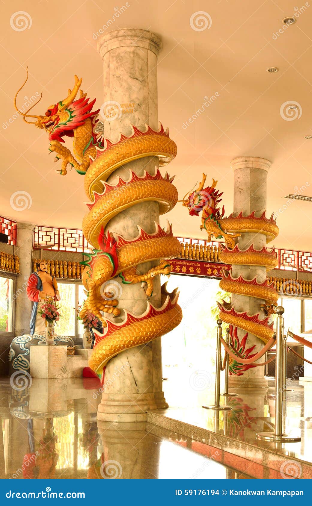 Chinese Dragons Bind Pillars In Chinese Temple Stock Photo ...
