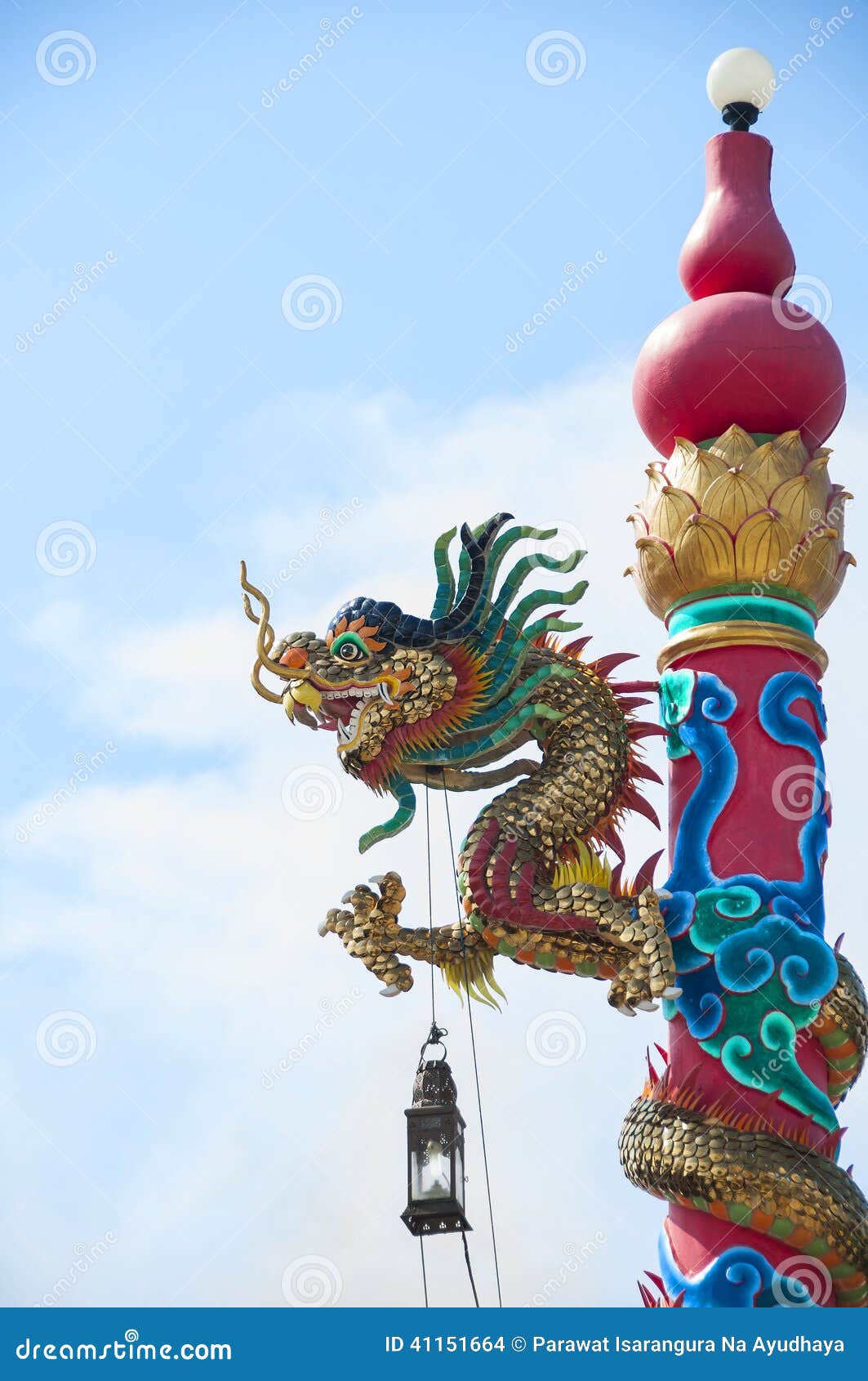 Chinese dragons statue. stock photo. Image of oriental - 41151664