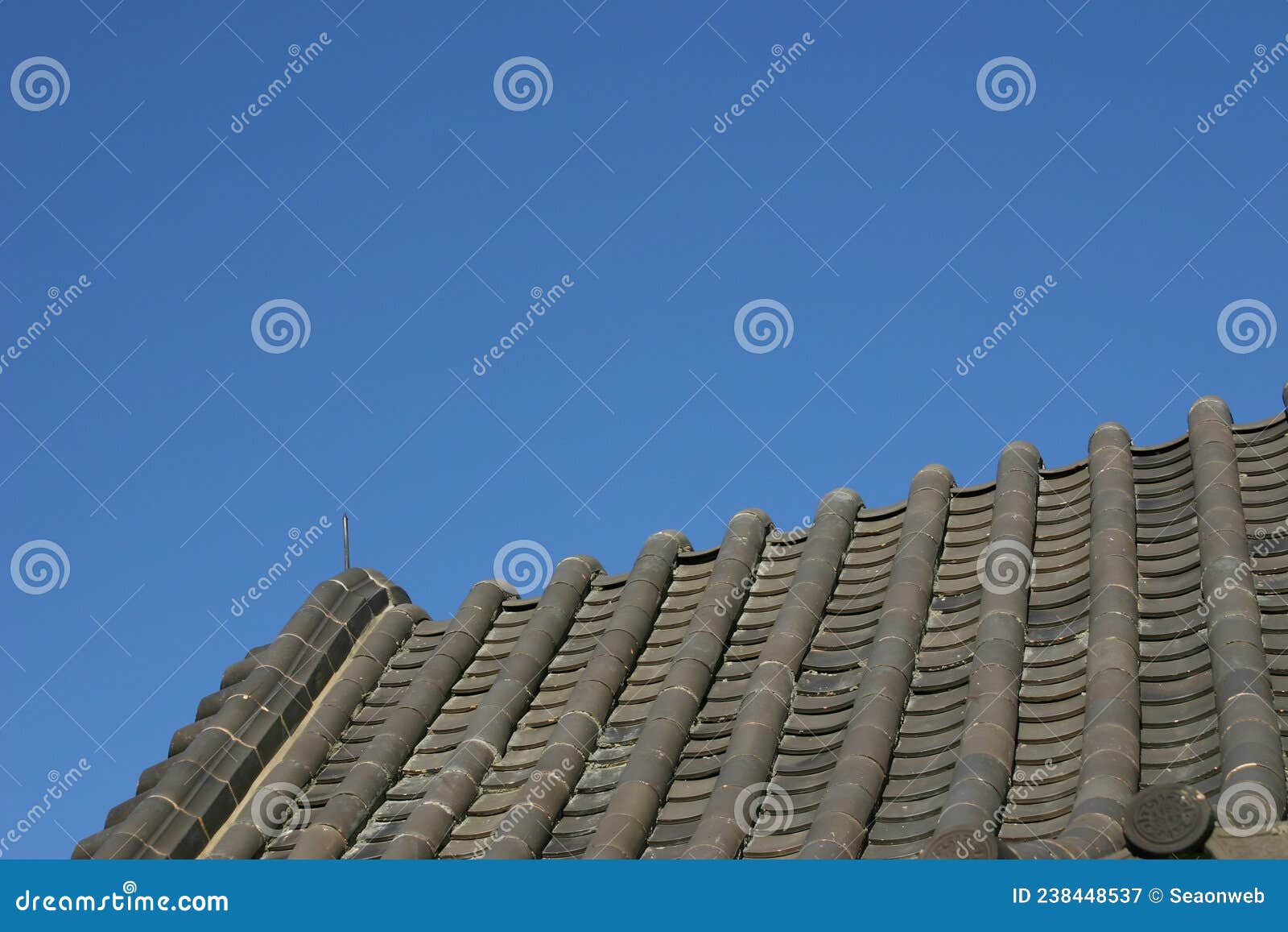 Corner Of Ancient Greek Temple Stock Photo | CartoonDealer.com #2465760