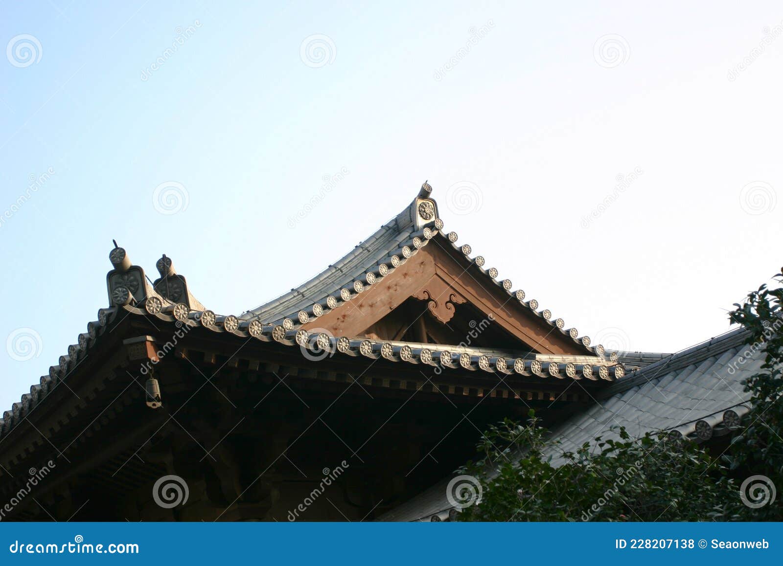 Corner Of Ancient Greek Temple Stock Photo | CartoonDealer.com #2465760