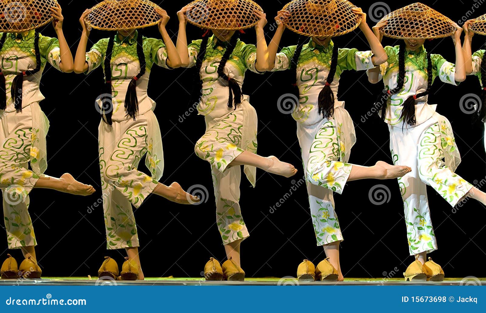 Chinese ethnic Group dance editorial stock photo. Image of jolly - 15673698