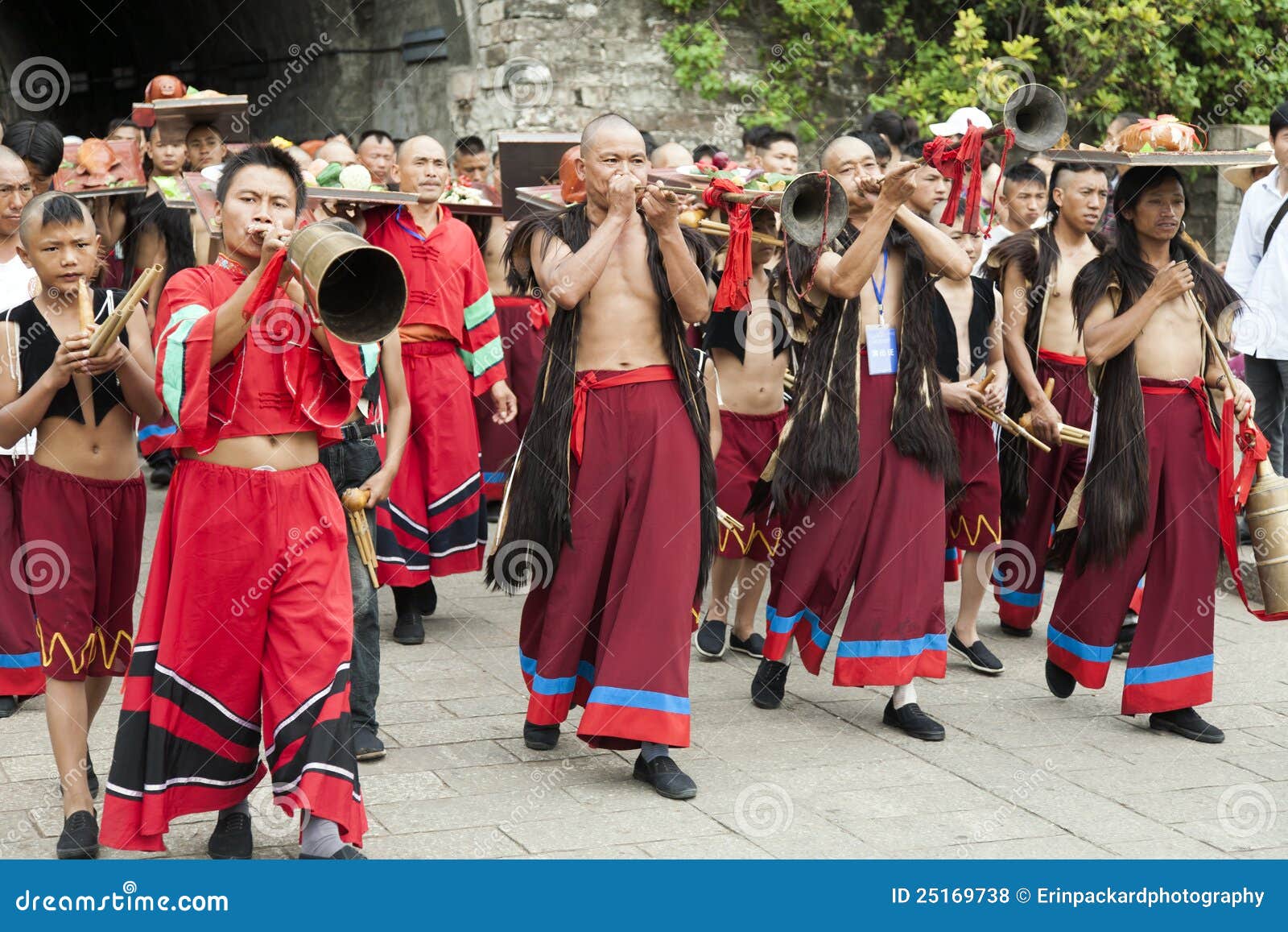 Chinese Ethnic Minority Musicians Editorial Stock Photo - Image of ...