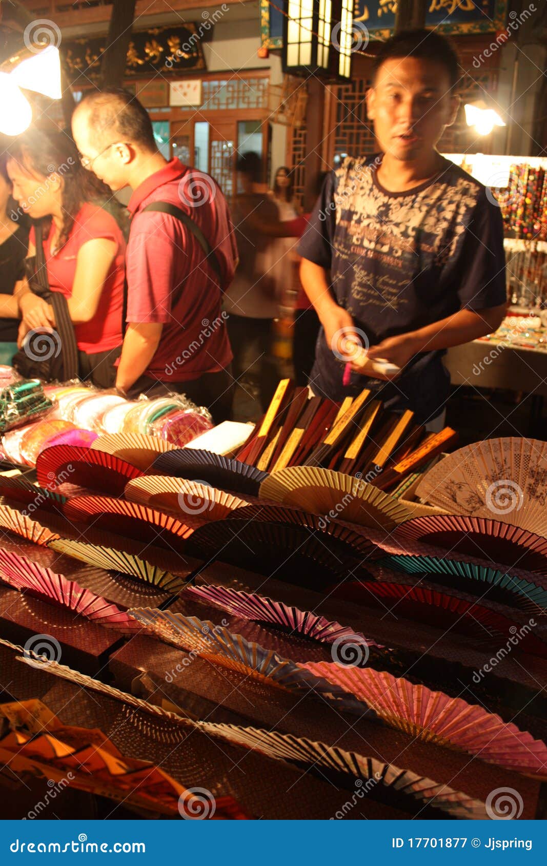 Chinese fan sell editorial photography. Image of china - 17701877
