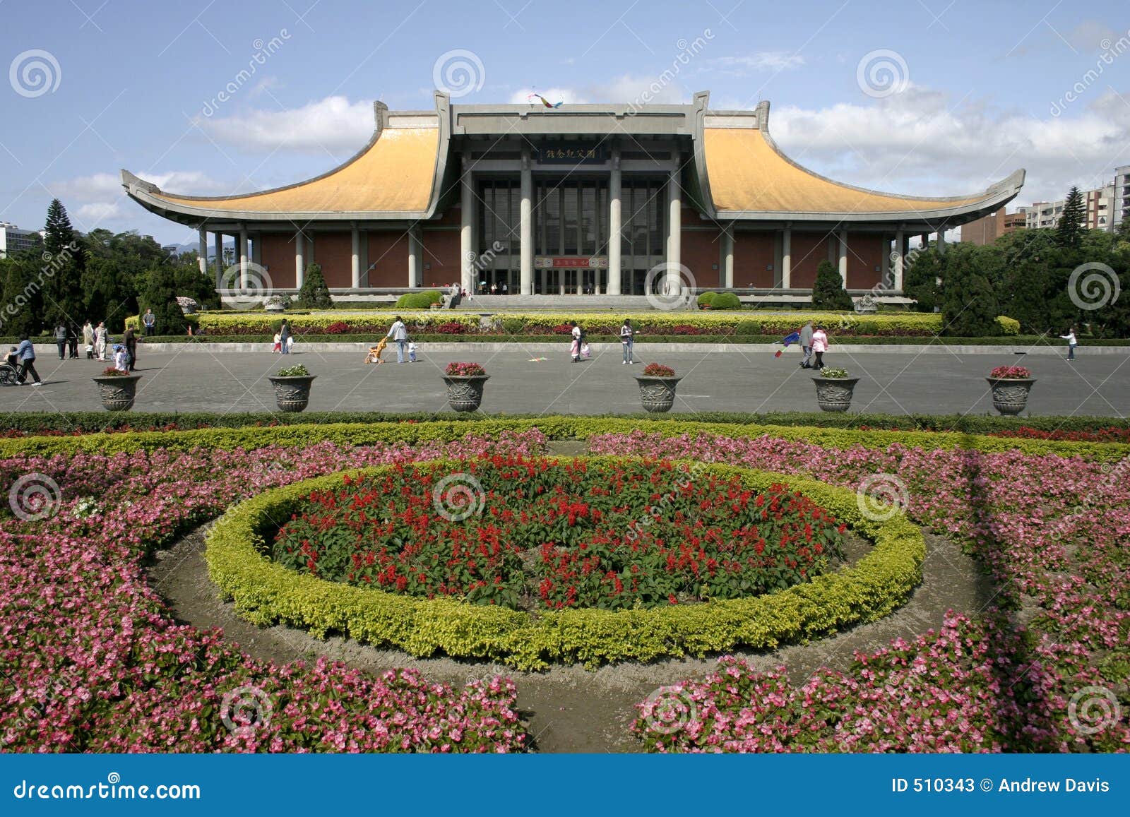 Chinese Great Hall stock image. Image of leader, statue - 510343