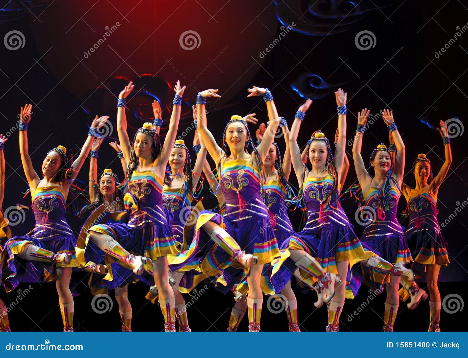 Chinese group dance editorial image. Image of male, jump - 15851400