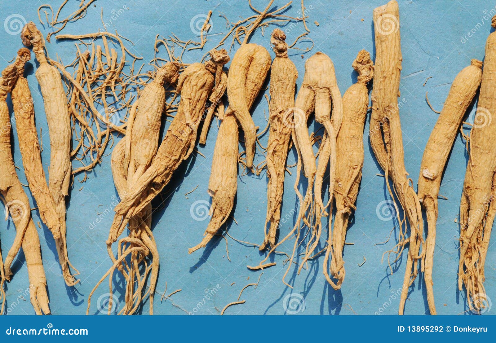 Chinese Herbal Medicine Ginseng Stock Photo - Image of traditional ...